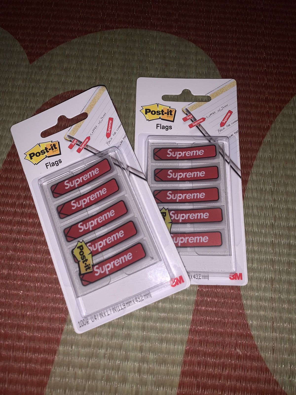 Supreme Post it Flags | Grailed