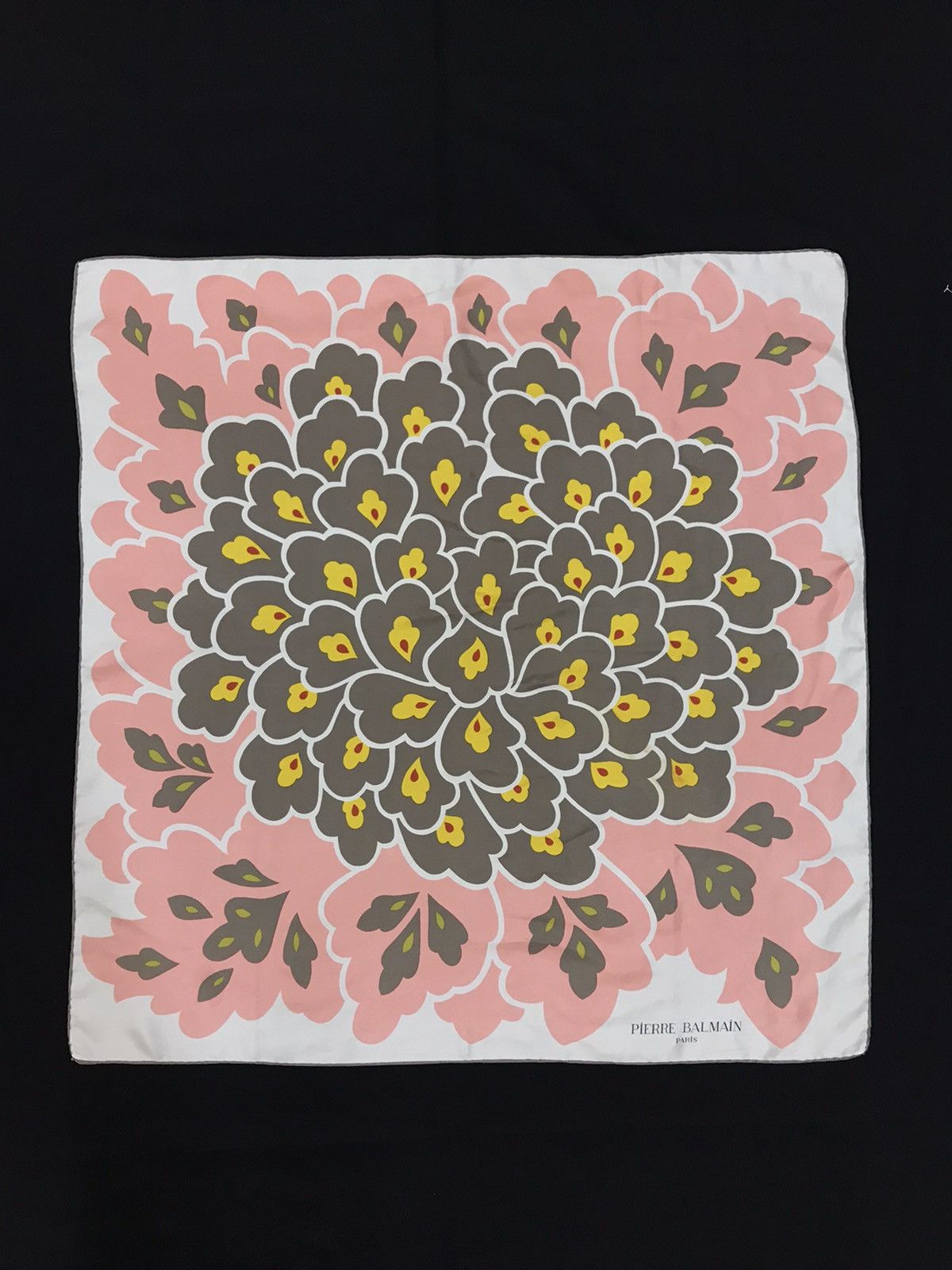 Balmain × Pierre Balmain PIERRE BALMAIN ABSTRACT PATTERN SILK SCARF ...
