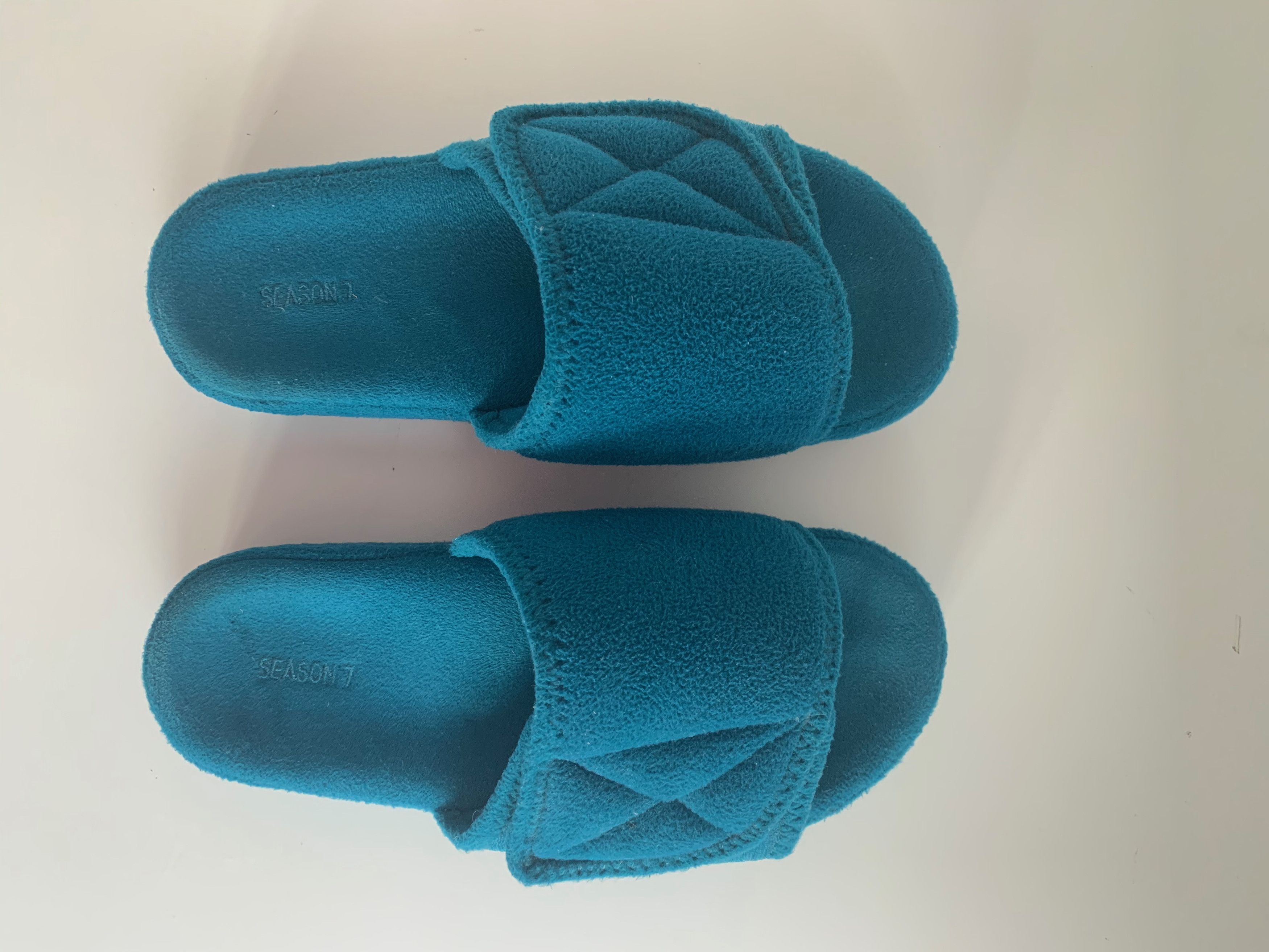 Yeezy Season Season 7 Fleece Slide | Grailed