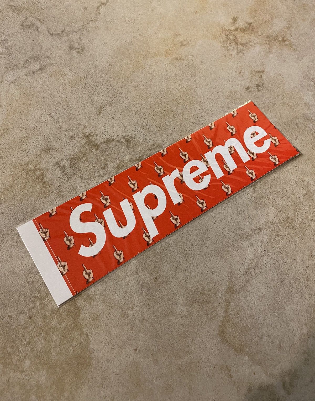 CDG by Comme des Garcons × Supreme Supreme “Middle Finger” Box Logo ...