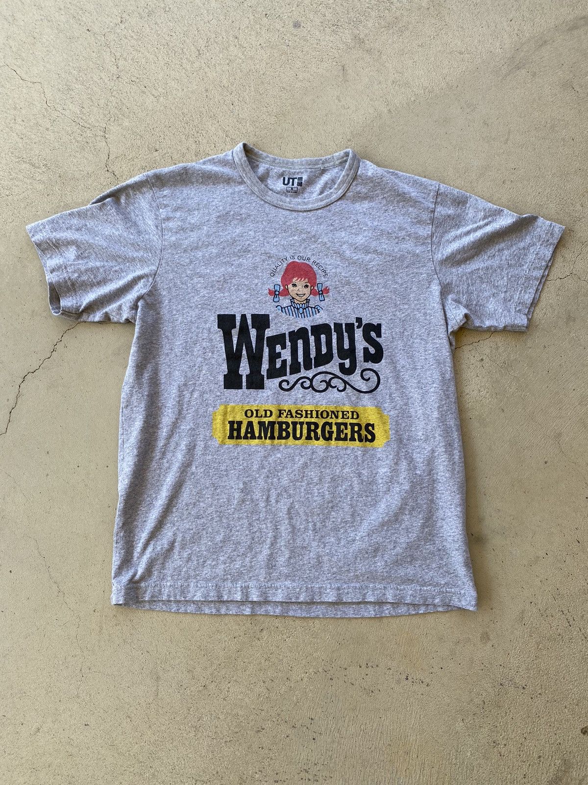Uniqlo × Vintage Wendy’s Burger Logo T Shirt Uniqlo Sz S Travis ...