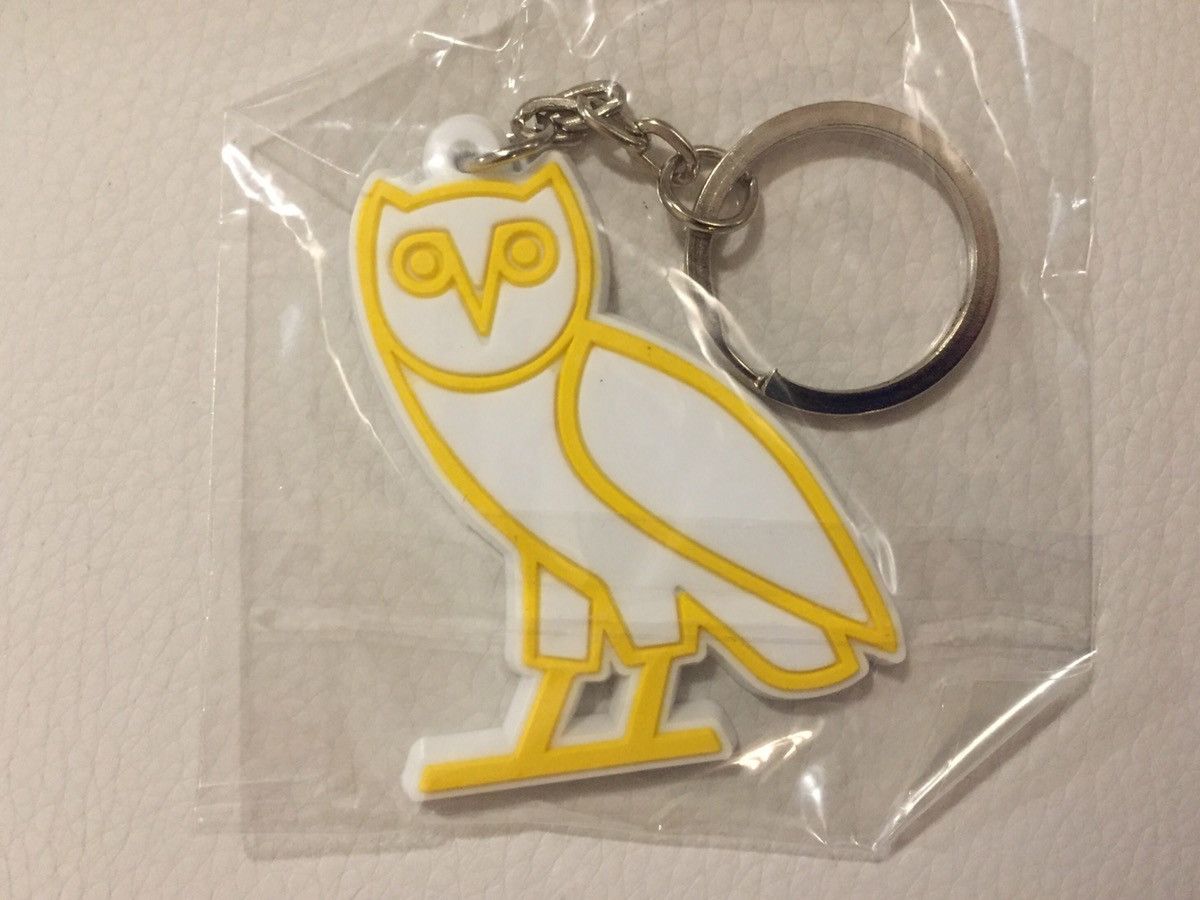 Drake Drake OVO Owl White And Yellow Keychain | Grailed