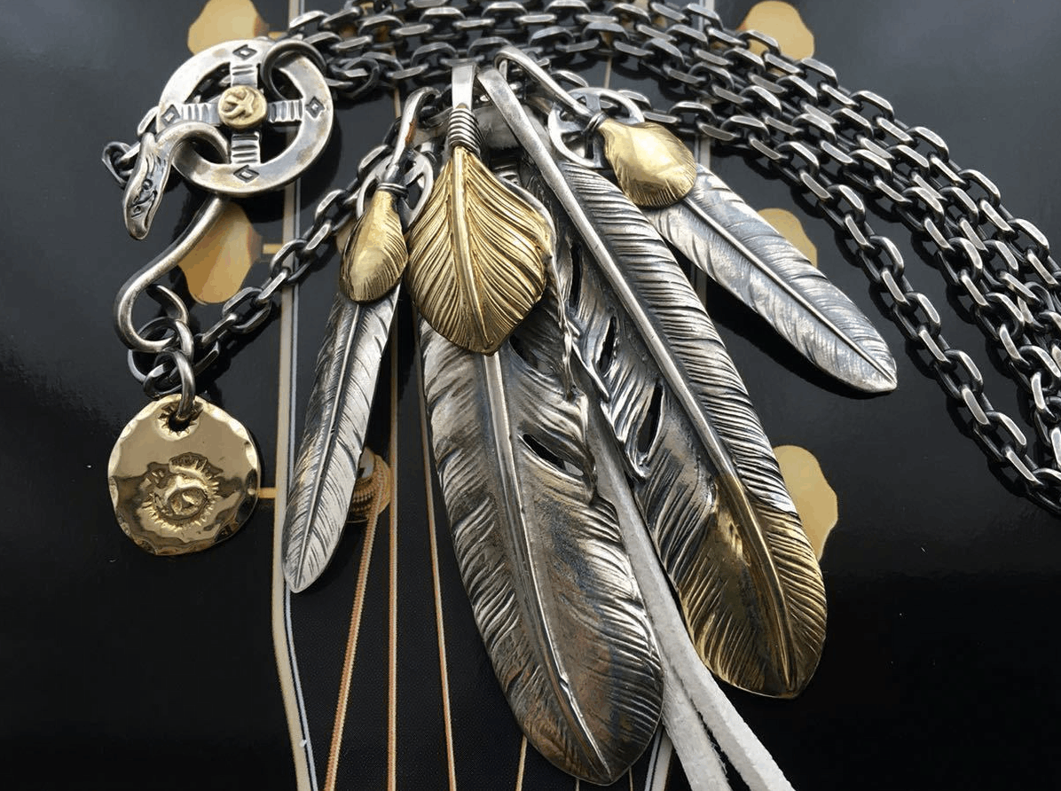 Goros Authentic GORO‘S Luxurious Feather Pendant "Kimtaku" Set | Grailed