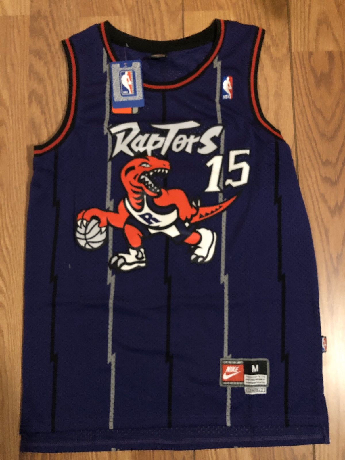 NBA Vince Carter Toronto Raptors #15 Men’s Purple Jersey LARGE | Grailed