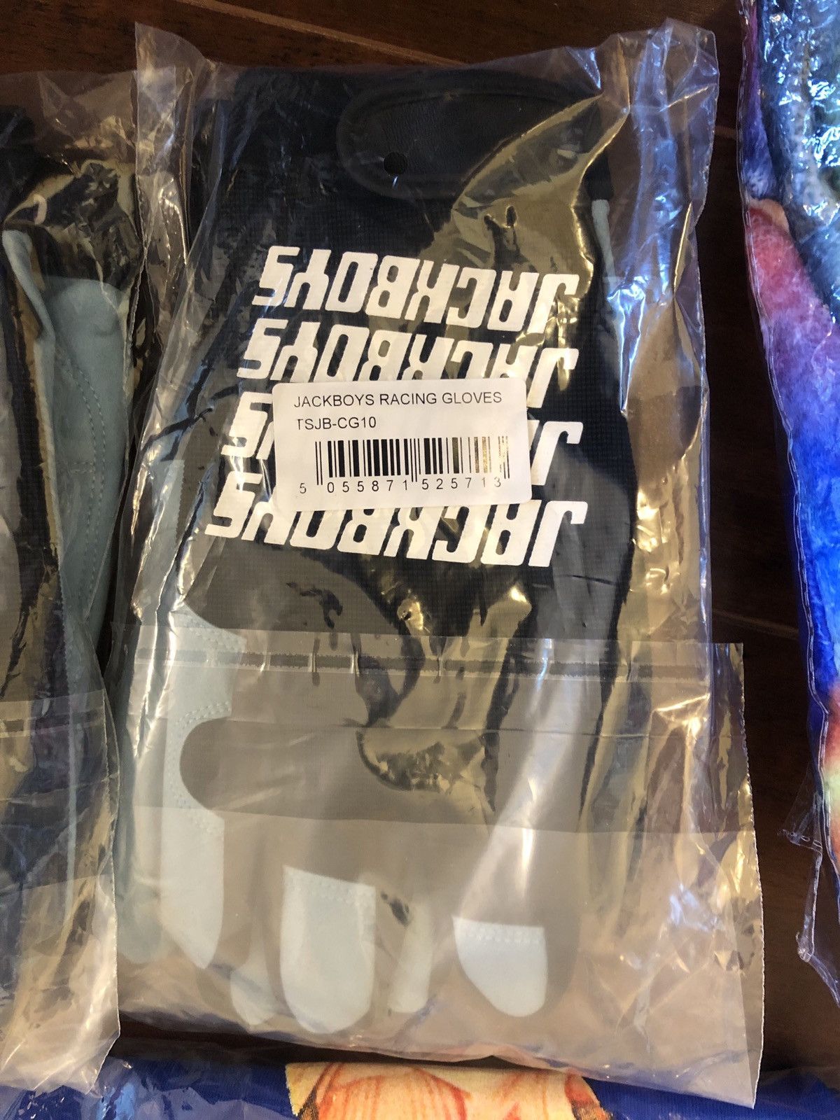 Travis Scott Jack boys racing gloves | Grailed