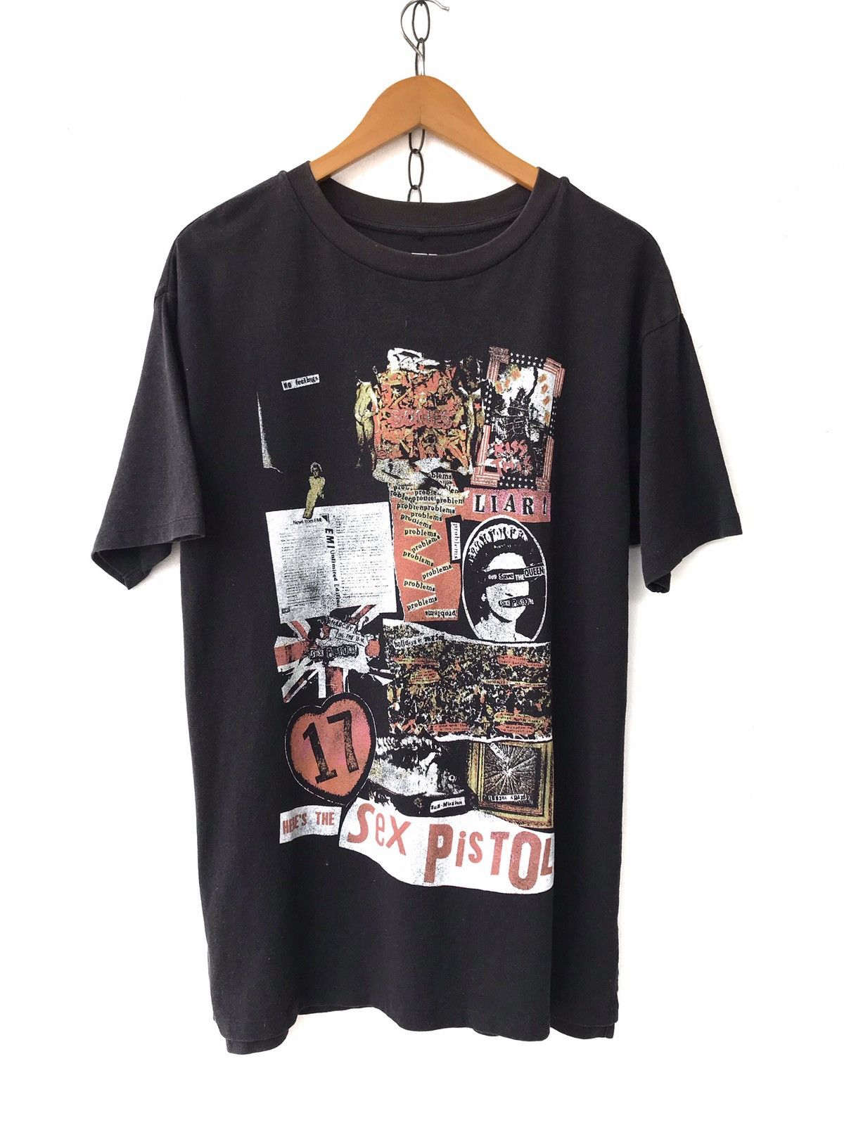 Band Tees 2017 Live Nation Merchandise Sex Pistol Save The Queen | Grailed