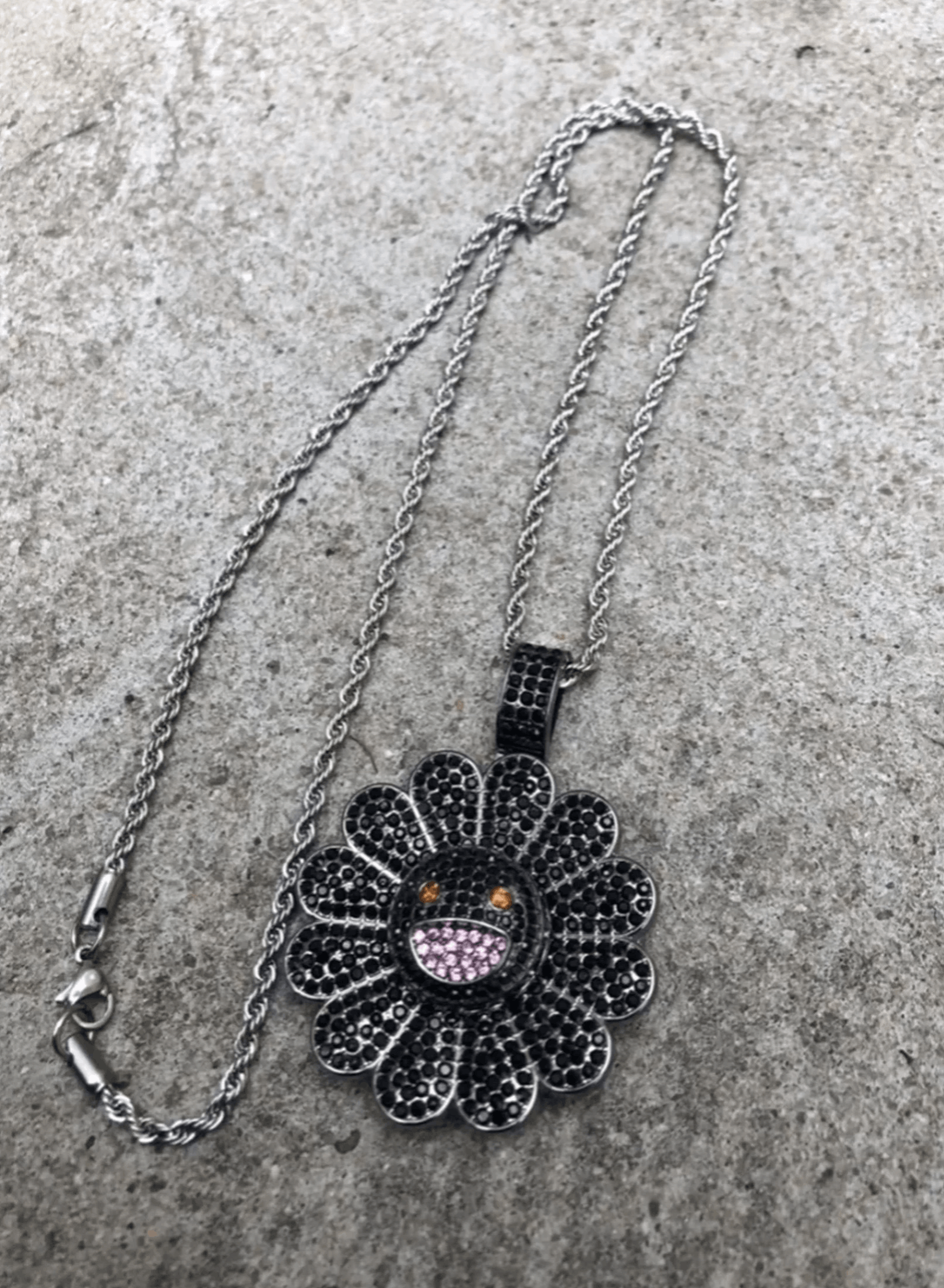Other Takashi Murakami Spinning Chain Black | Grailed