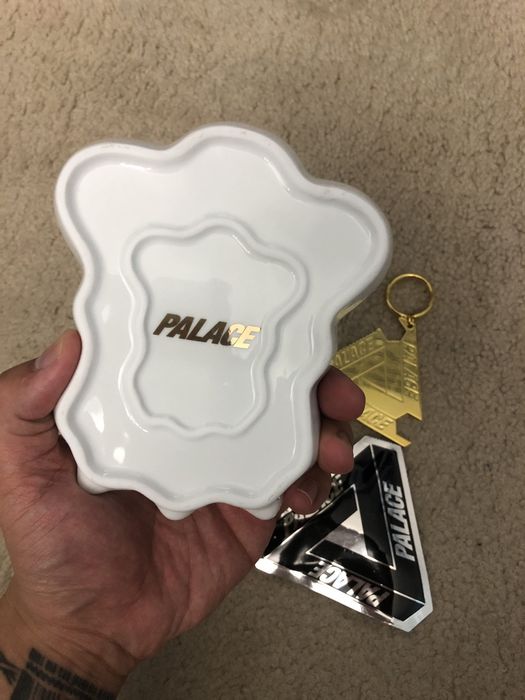 Palace Palace key bolt, keychain, | Grailed