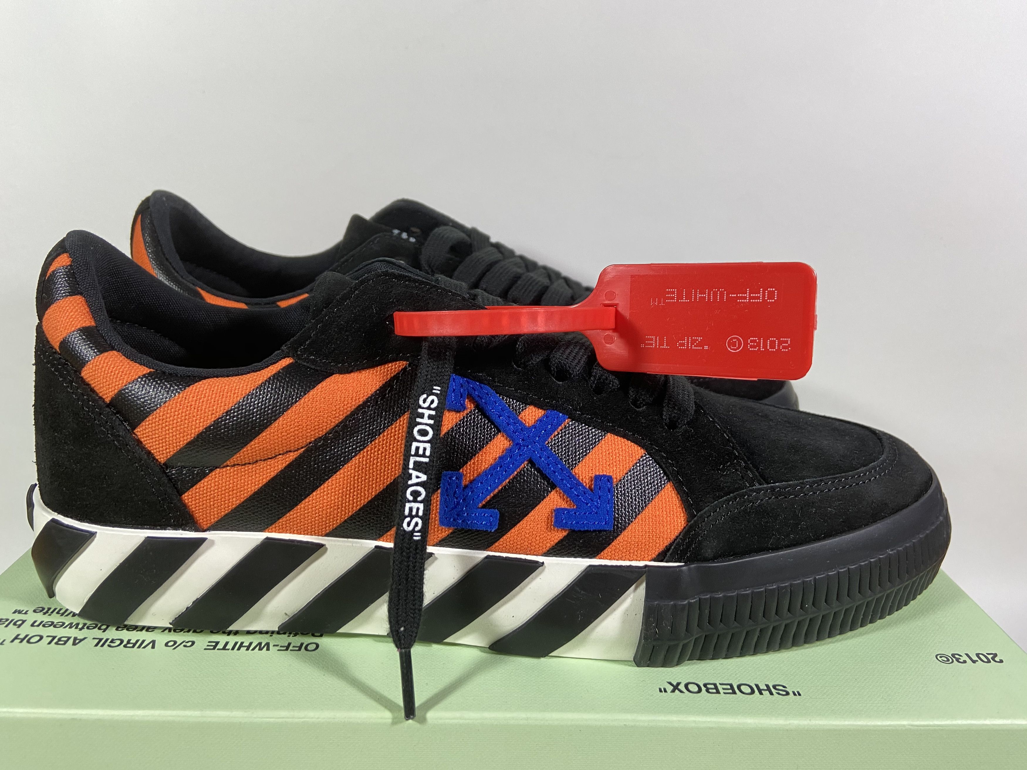 Off-White OFF-WHITE Vulc Low Sneakers BLACK ORANGE BLUE 43IT | Grailed