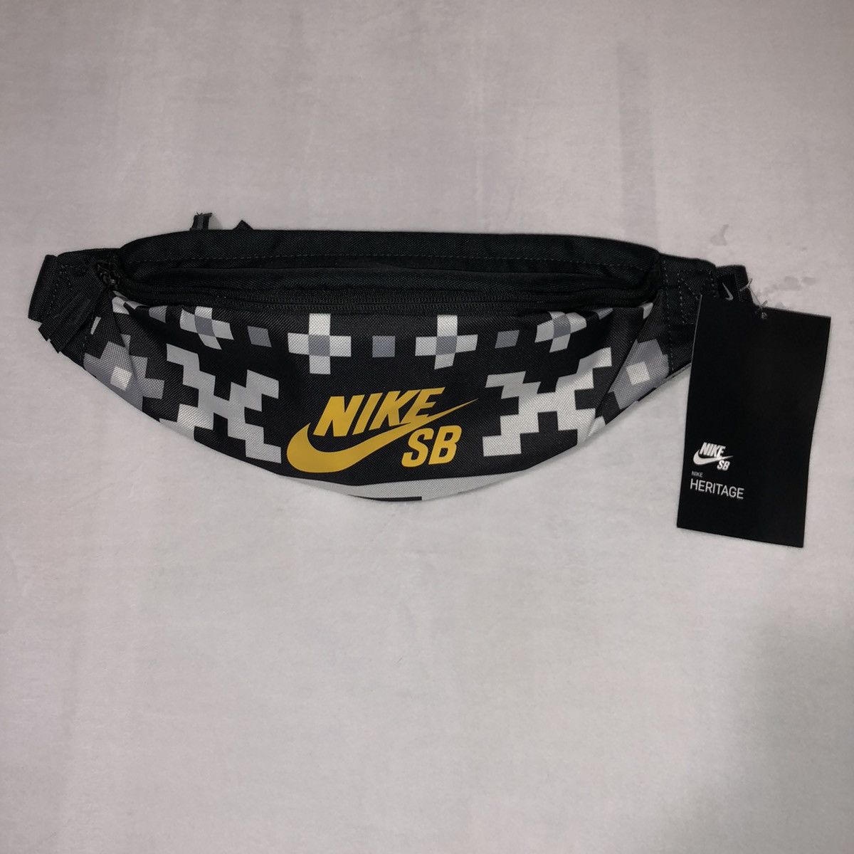 Nike Nike SB Heritage “Aztec Waist bag” Black | Grailed