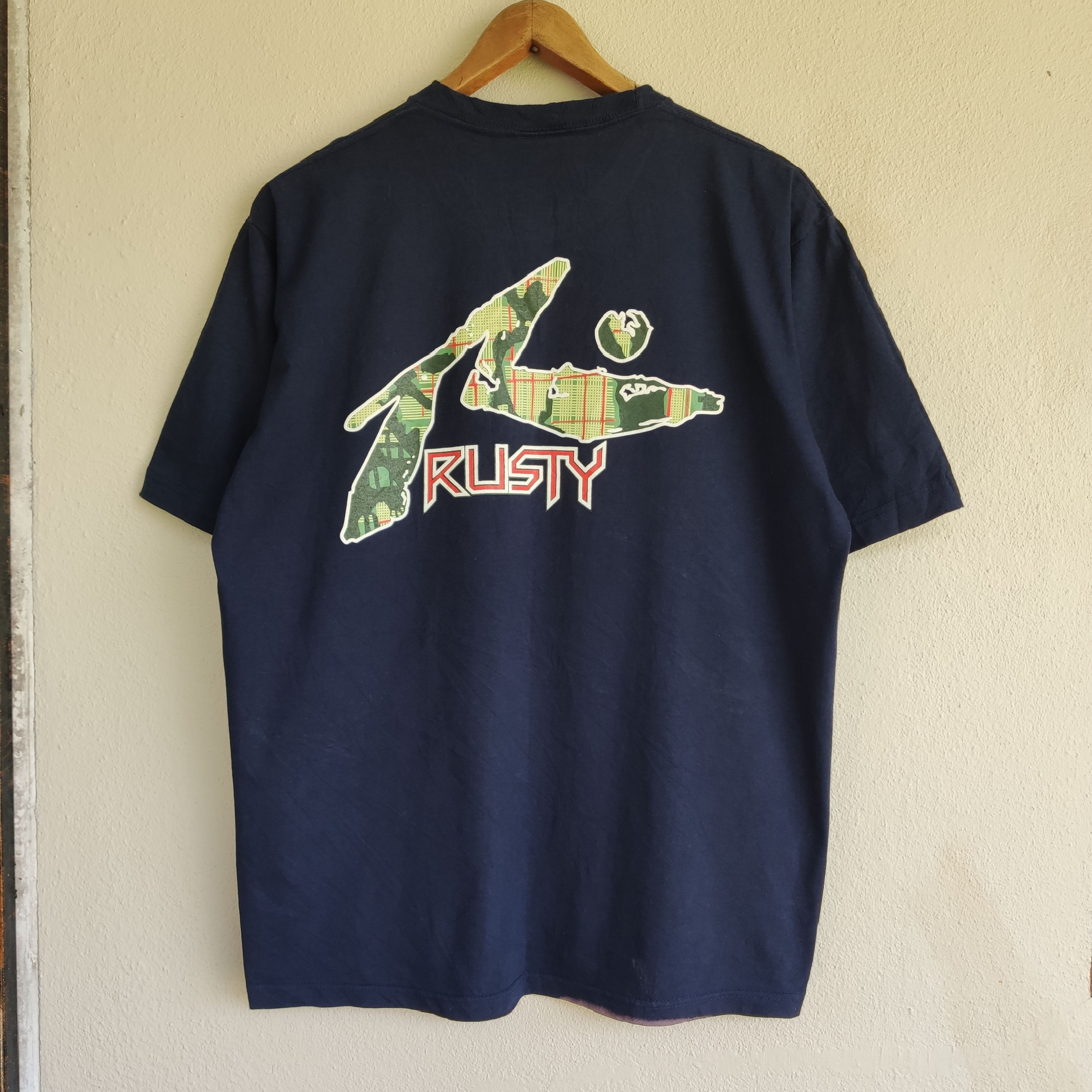 Rusty RUSTY BIG LOGO DESIGN T SHIRT | Grailed