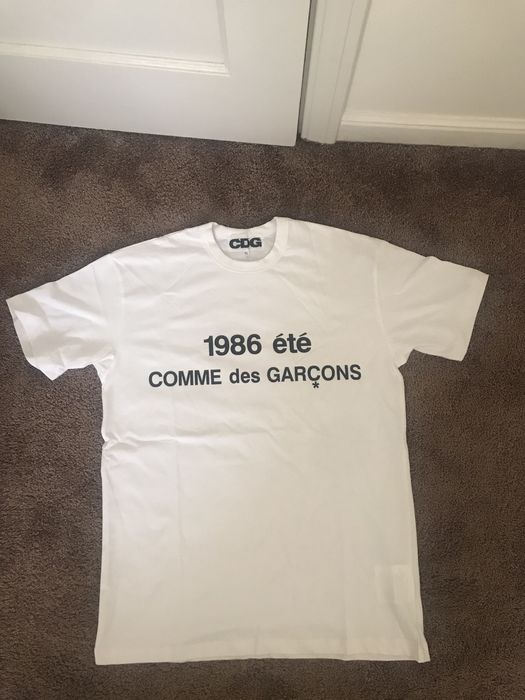 Comme des Garcons Short Sleeve White CDG 1986 ete logo print T-shirt ...