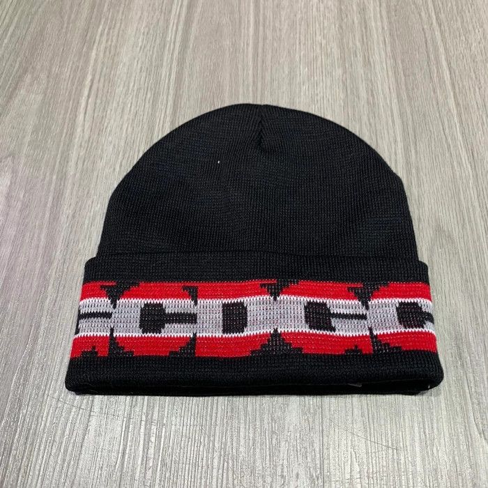 Comme des Garcons CDG Logo Beanie | Grailed