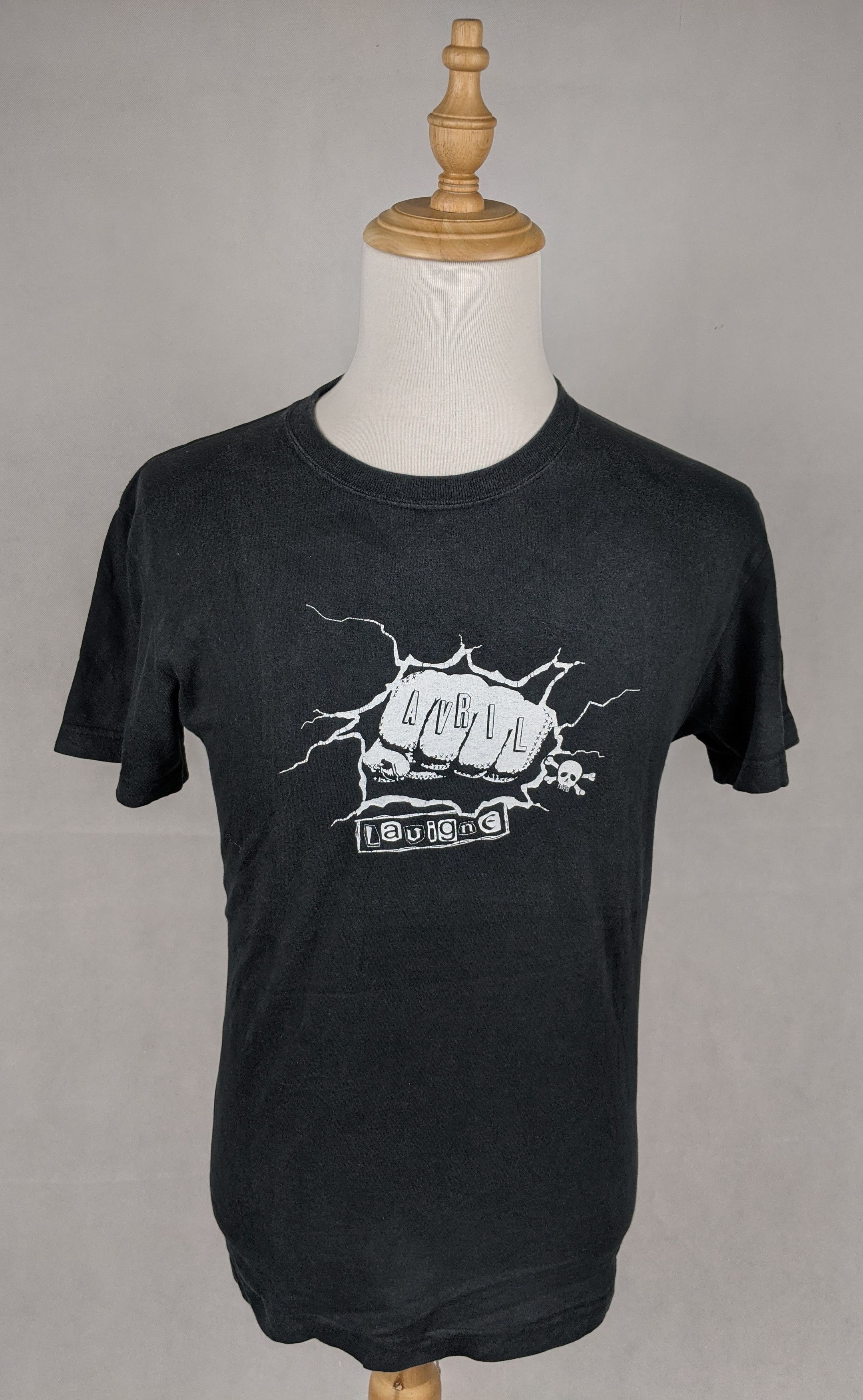 Band Tees × Vintage Avril Lavigne Tour Skater Boi Shirt | Grailed