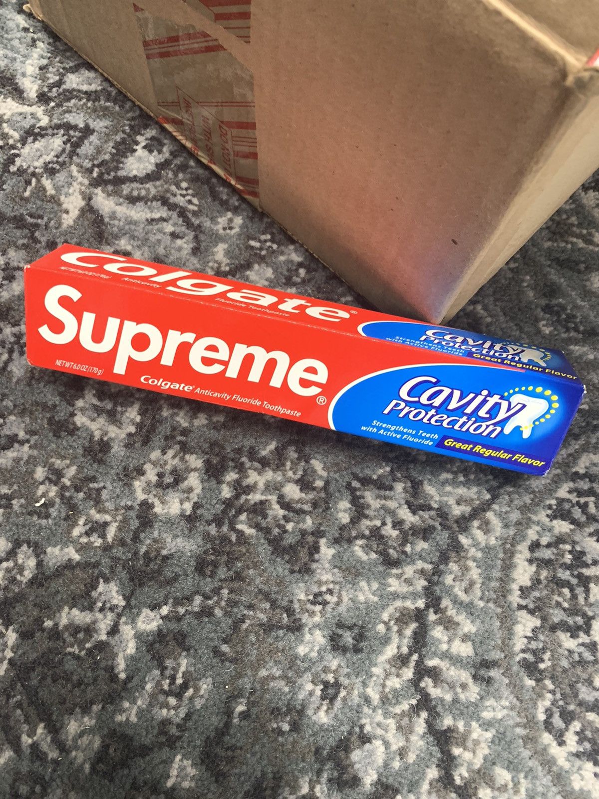Supreme Supreme x Colgate toothpaste | Grailed