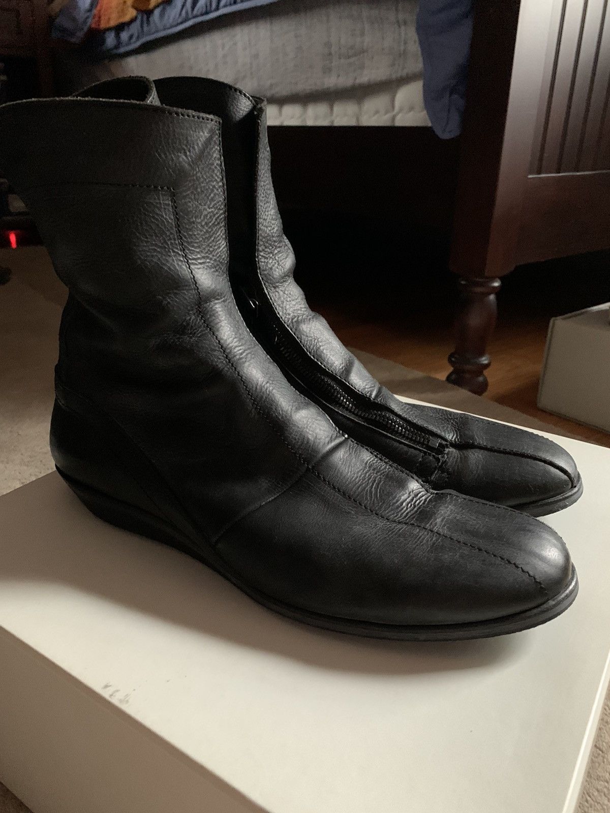 Julius Julius Leather Side-Zip Boots | Grailed
