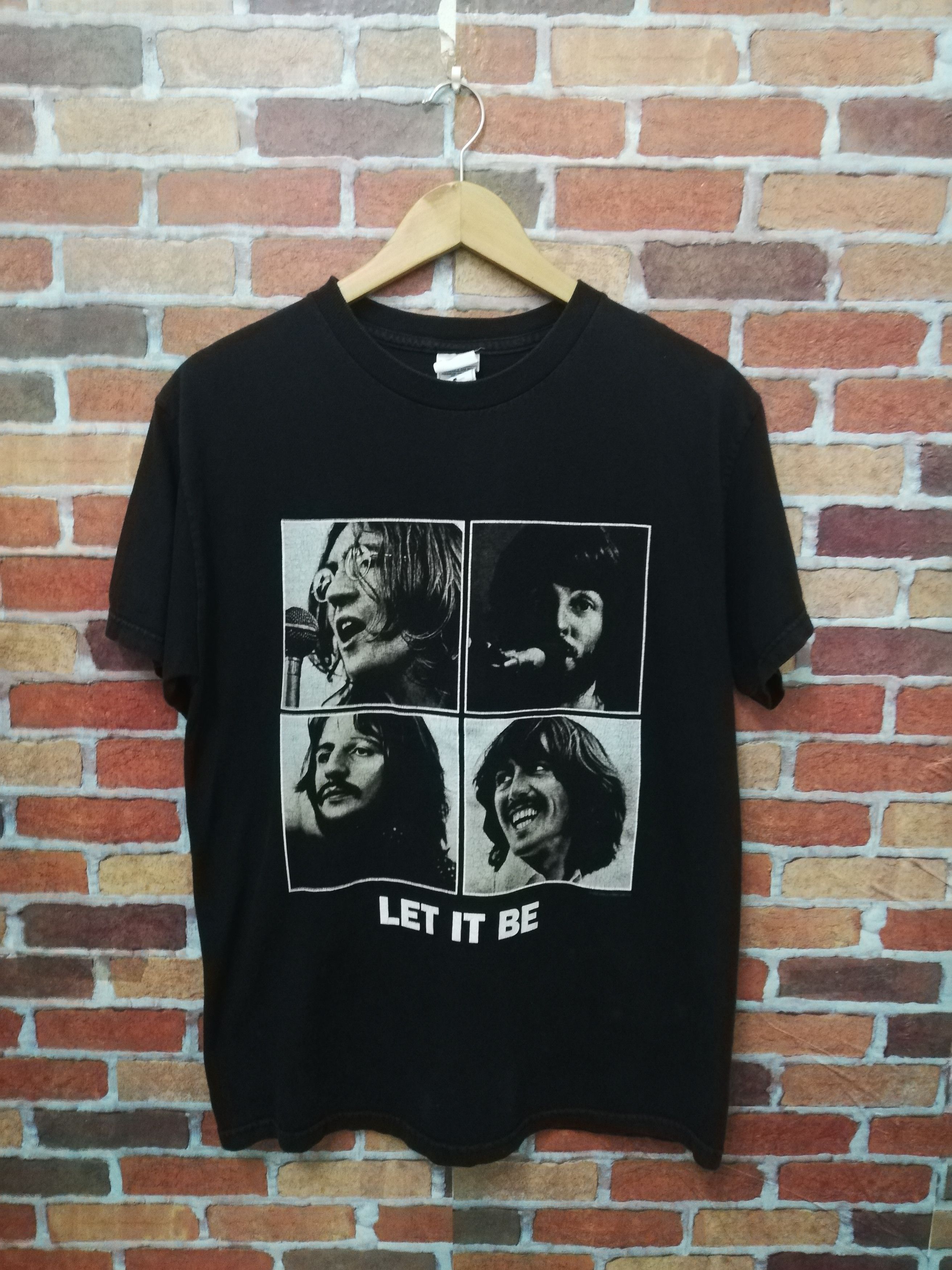Band Tees × Vintage Vintage the beatles line up vintage early 2000s let ...