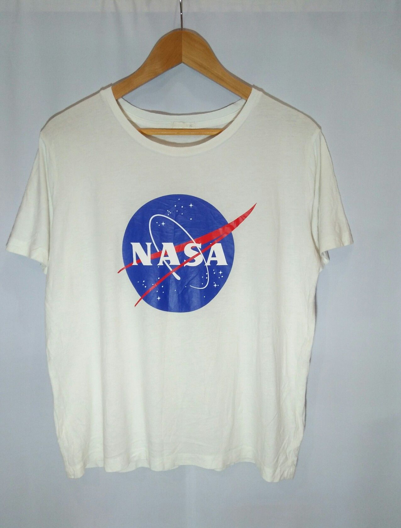 Nasa × Streetwear × Uniqlo Uniqlo NASA Big Logo Kanye Travis Style ...