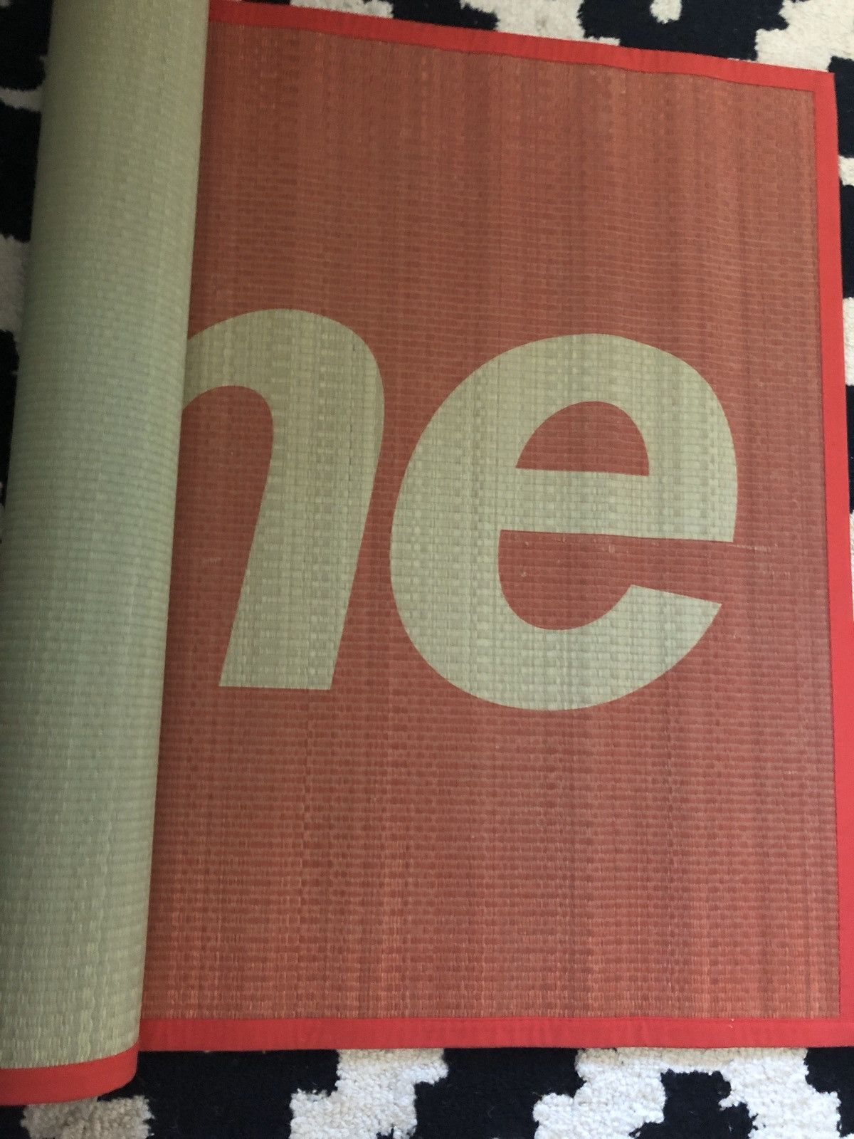 Supreme Supreme Woven Straw Mat Red | Grailed