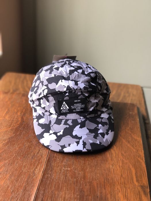 Nike Nike ACG Tailwind 6 panel snow camo cap | Grailed