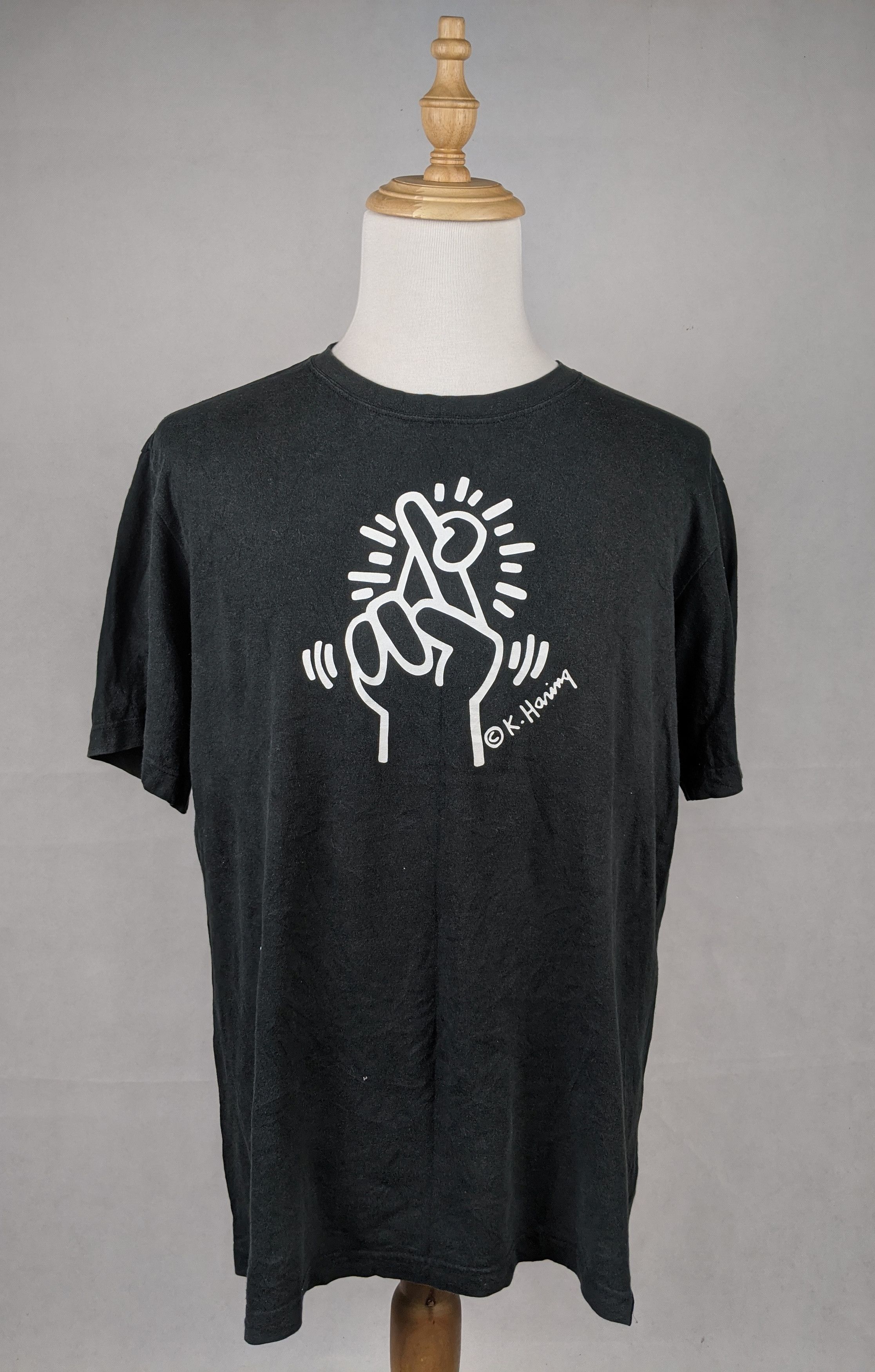 Art × Keith Haring × Streetwear Keith haring Finger Cross shirt | Grailed