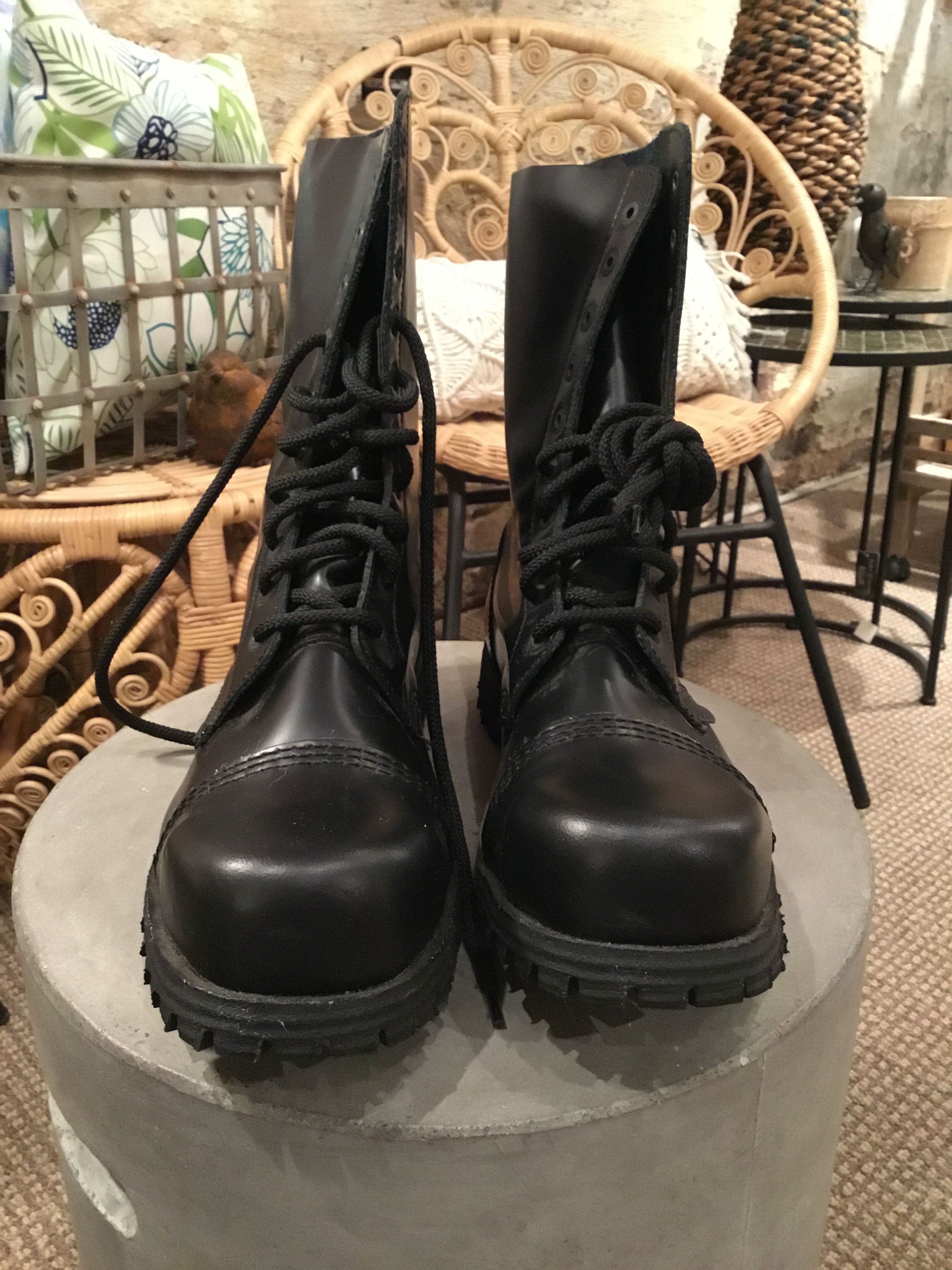 Underground Underground Boots | Grailed