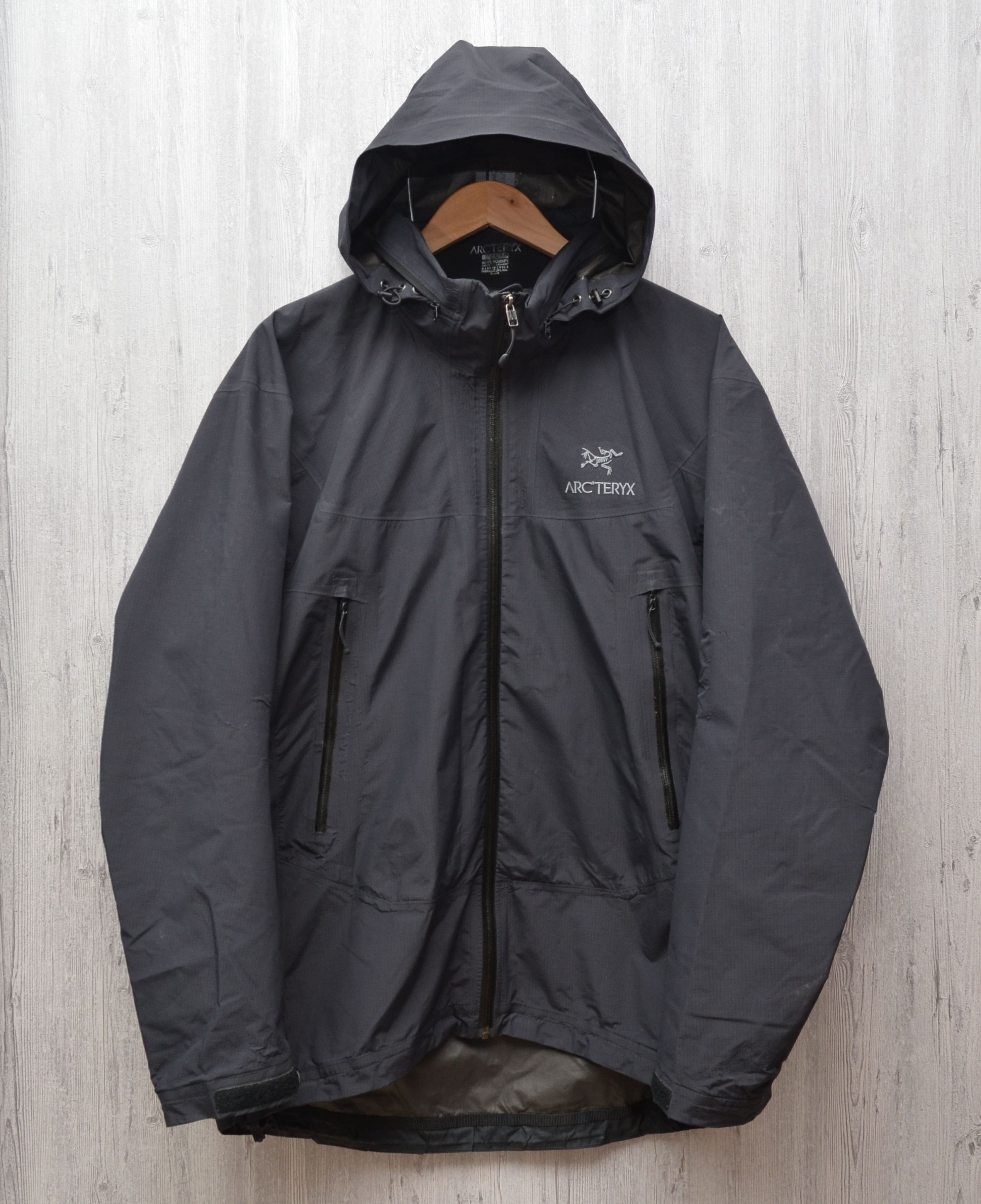 Arc'teryx × Goretex ARC'TERYX GORE-TEX PACLITE-SHELL BLACK JACKET Size ...
