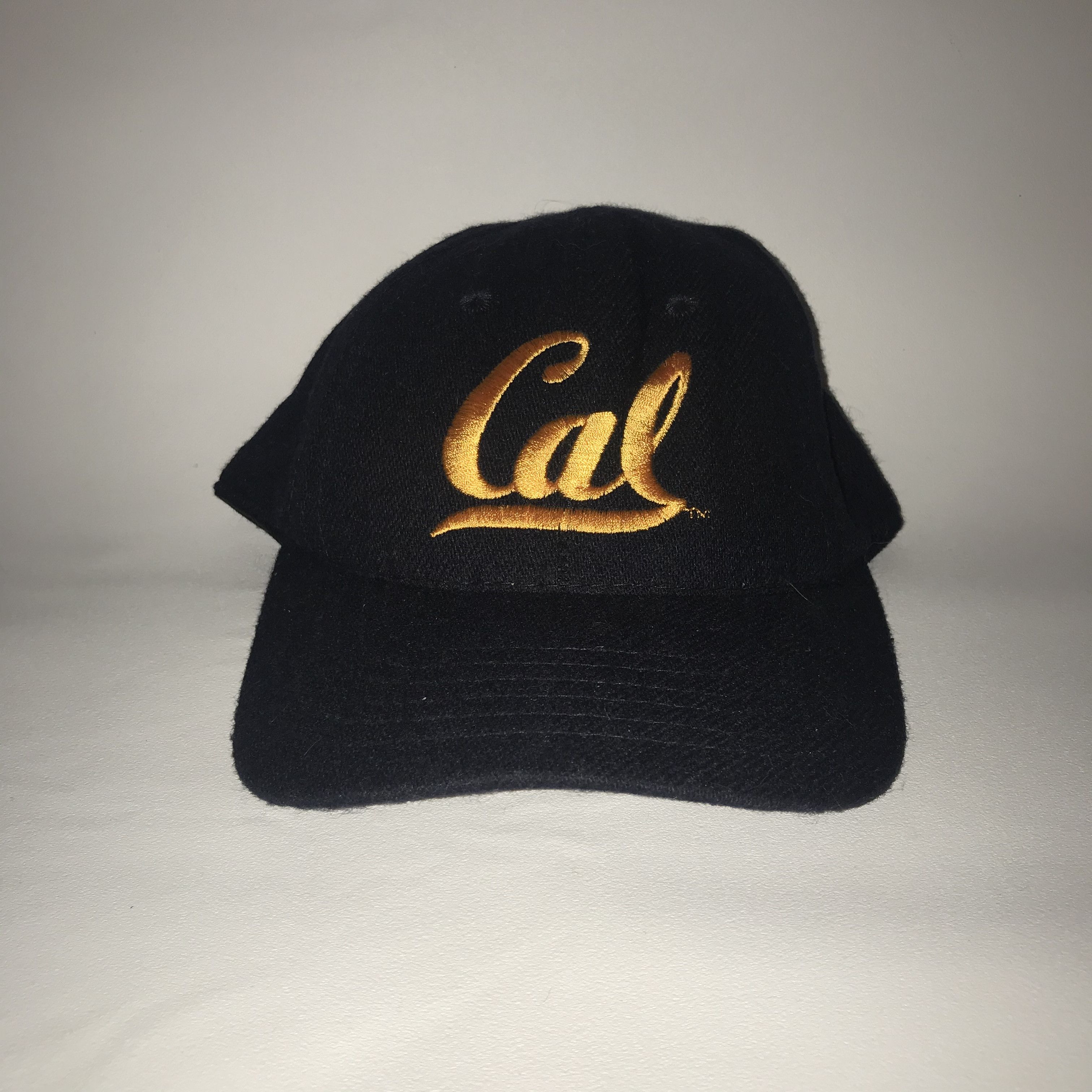 American College × Vintage Vintage Dark Blue Cal California University ...