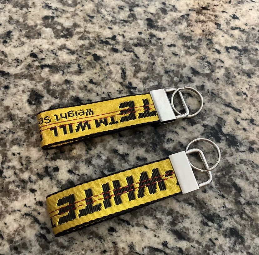 Off-White off-white custom keychain | Grailed