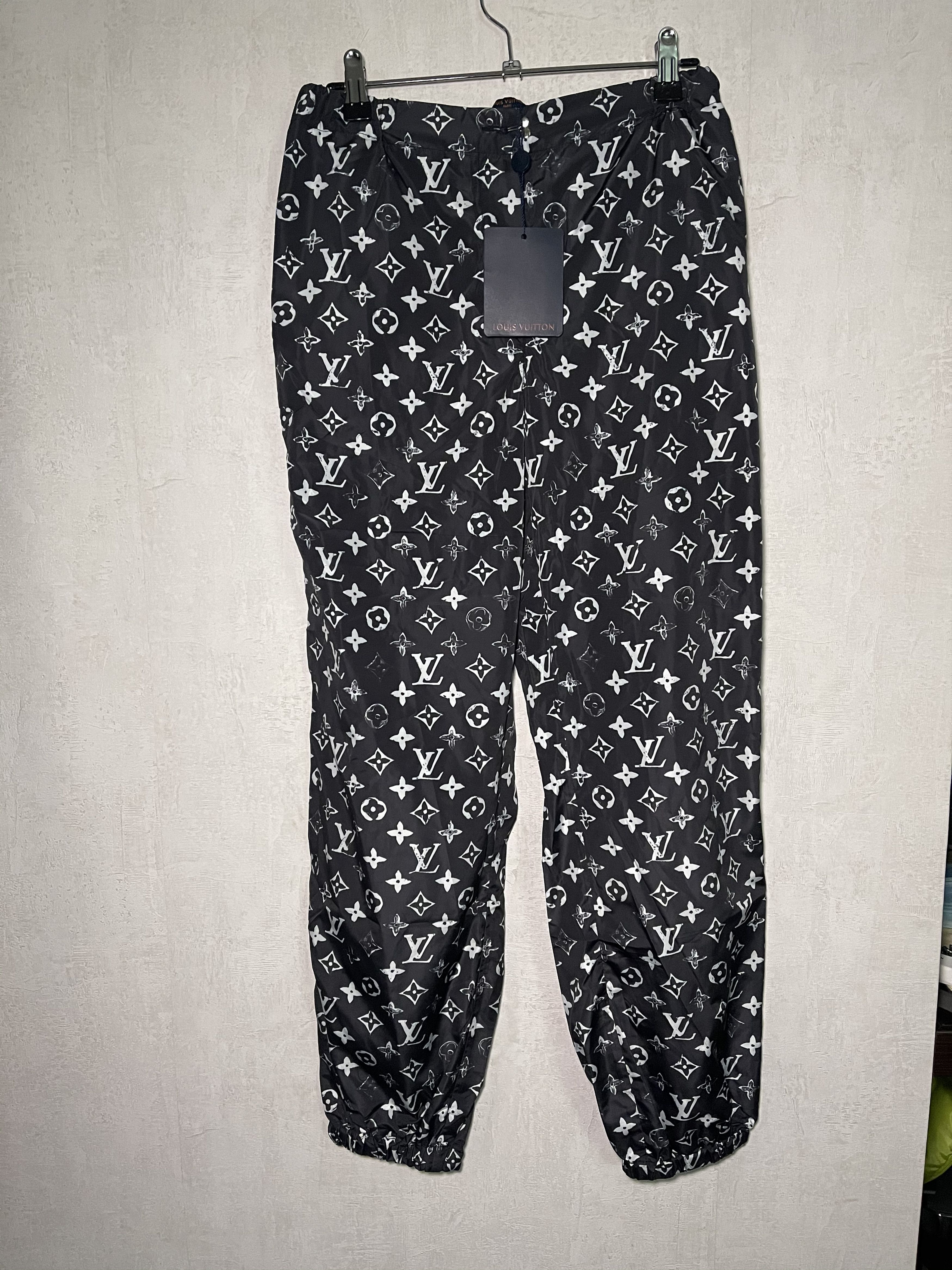 Louis Vuitton Monogram Pants | Grailed