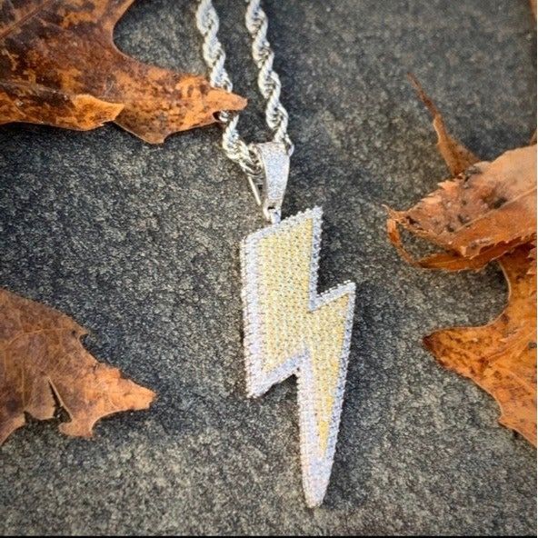 Streetwear Lightning Bolt Pendant + Rope Chain | Grailed