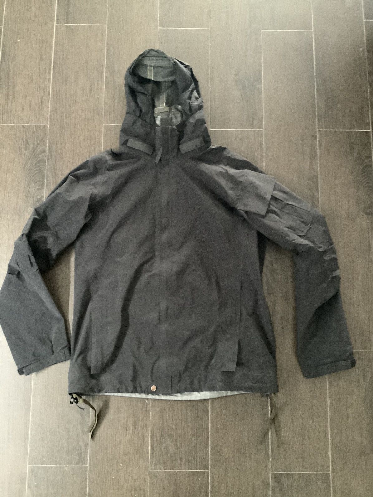 Acronym J37- GT | Grailed