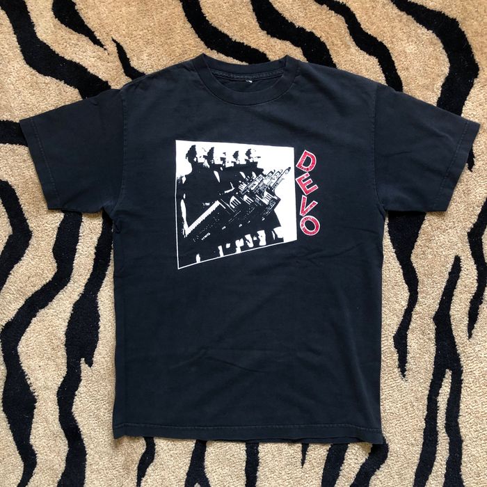 Vintage authentic vintage Devo tee 1980s maybe 90s | Grailed