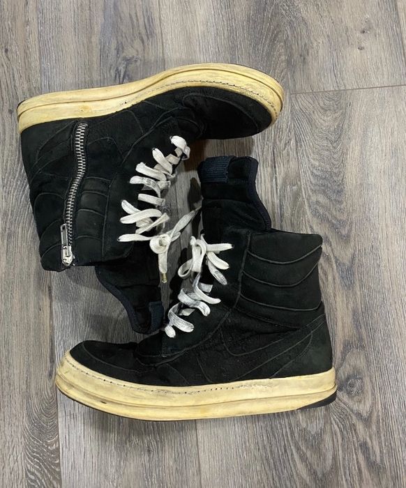 Rick Owens SS08 ‘CREATCH’ Destroyed Suede Dunks | Grailed