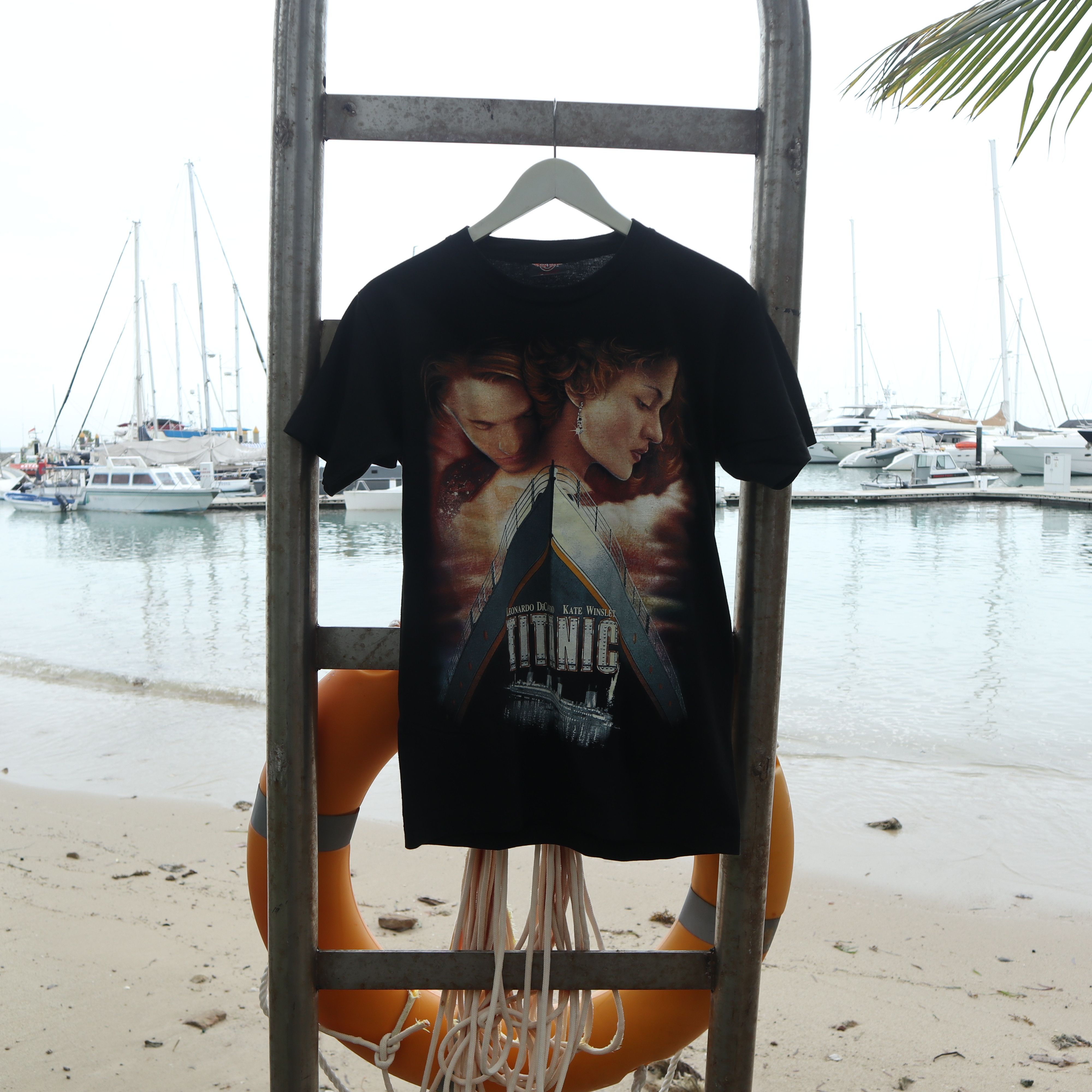 Vintage Titanic vintage bootleg 90s movie tshirt L | Grailed