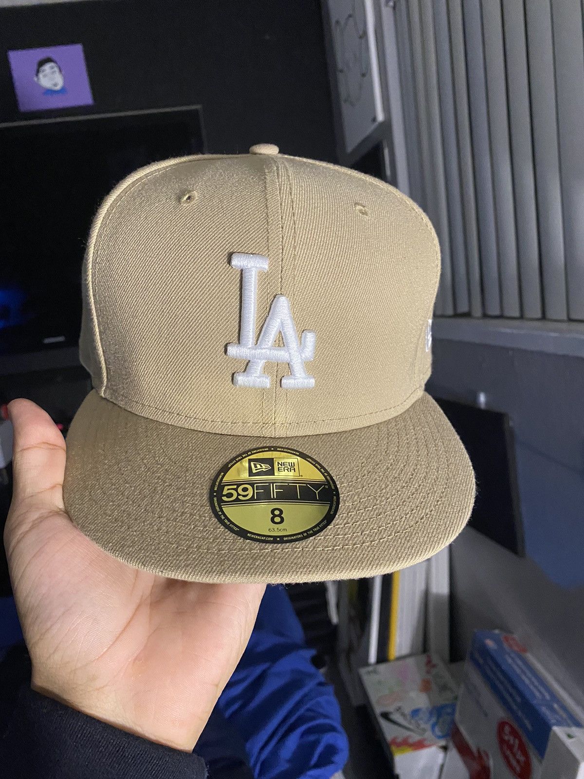 New Era Beige LA fitted hat | Grailed