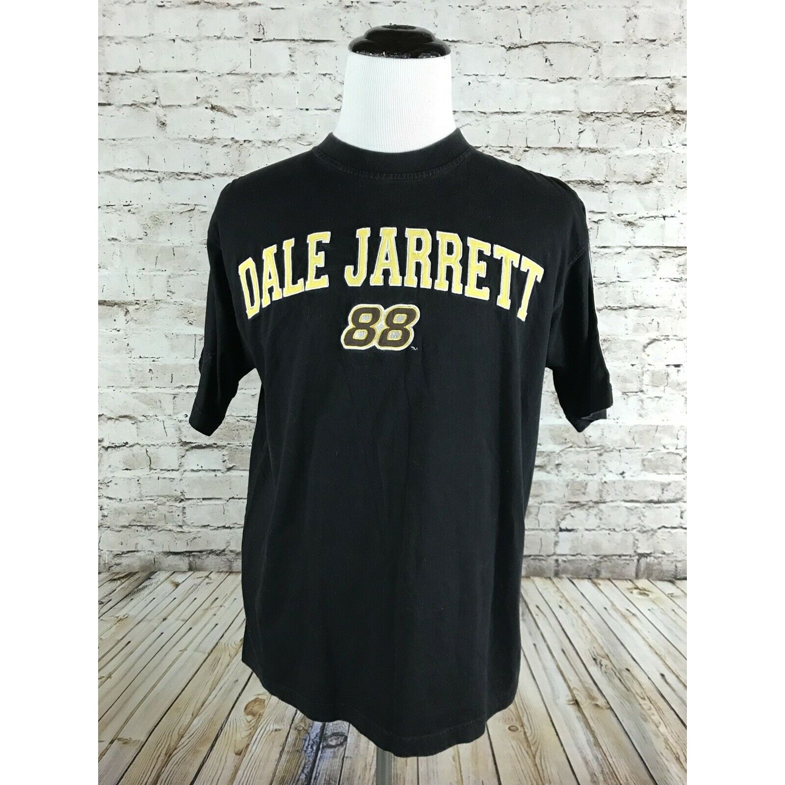 NASCAR VTG Dale Jarrett T-Shirt Size XL #88 Winners Circle NASCAR | Grailed