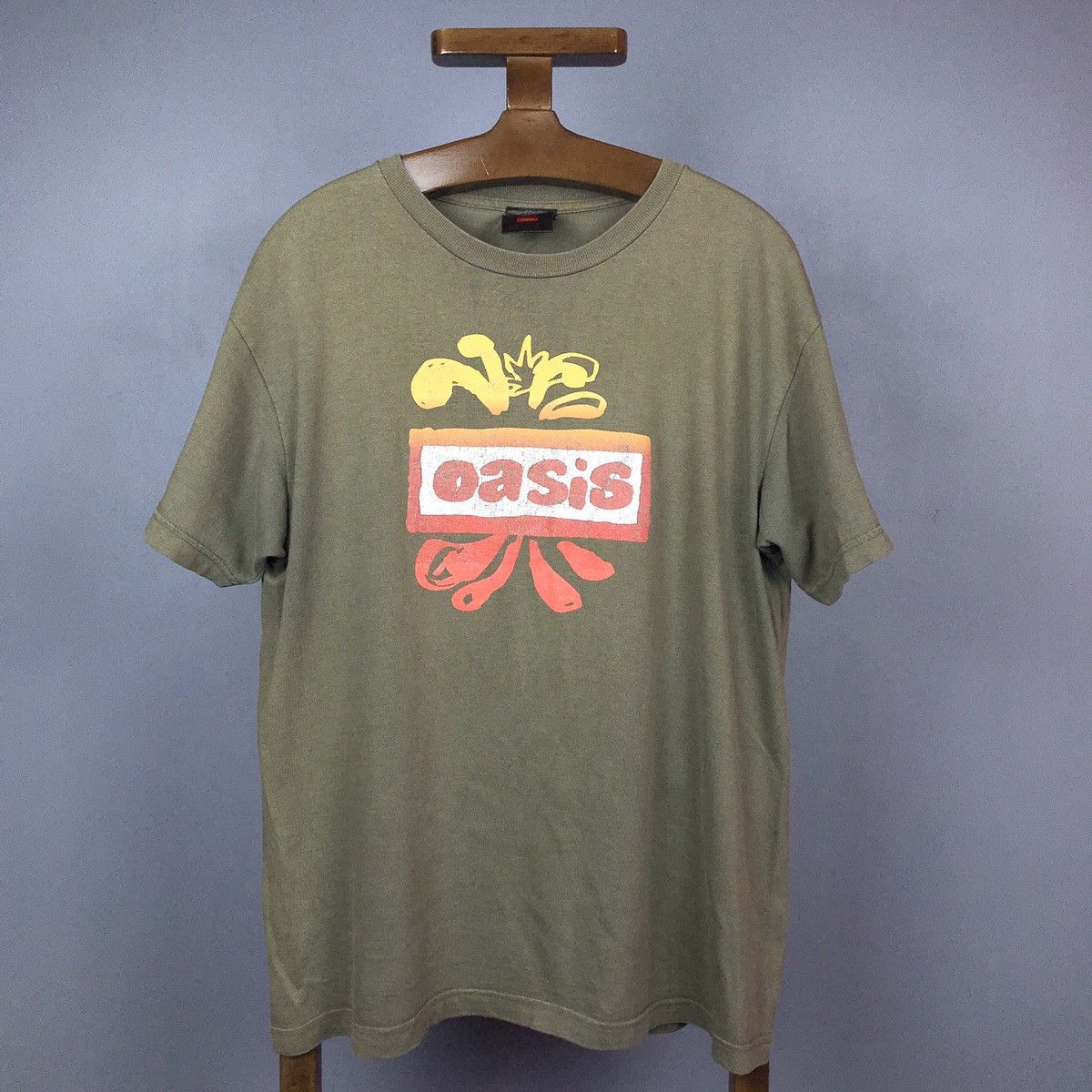 Band Tees Oasis Tour 2009 Tour T-Shirt | Grailed