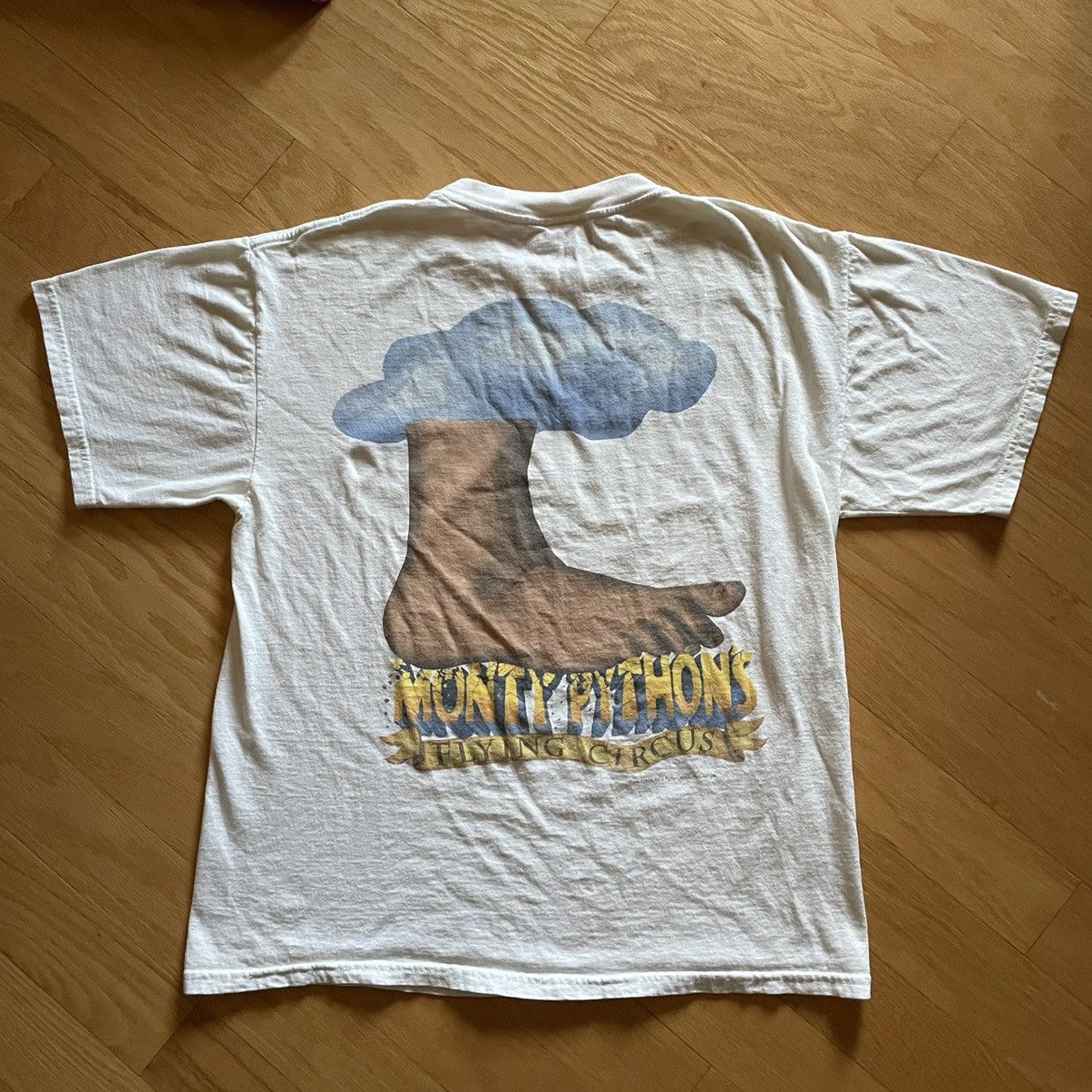 Movie × Vintage Vintage Monty Pythons Flying Circus Movie Foot Tee ...