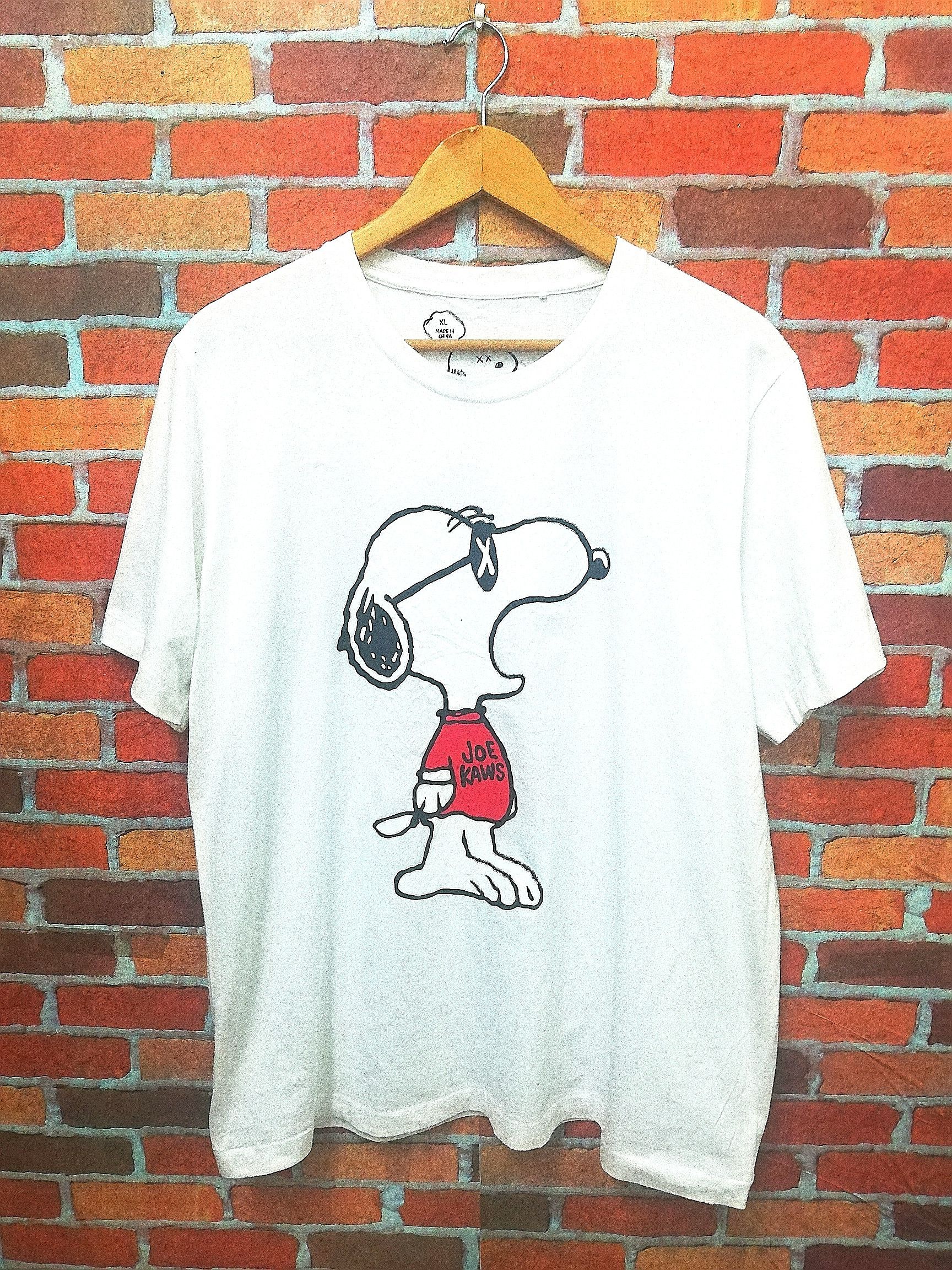 Kaws Snoopy peanuts x kaws big printed logo joe snoopy | Grailed