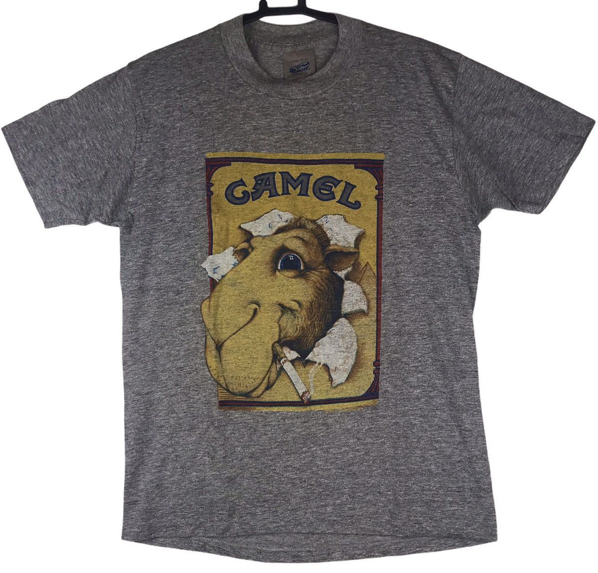 Band Tees × Vintage Camel Smoking shirt Vintage 80s Sneakers 3 Blend ...