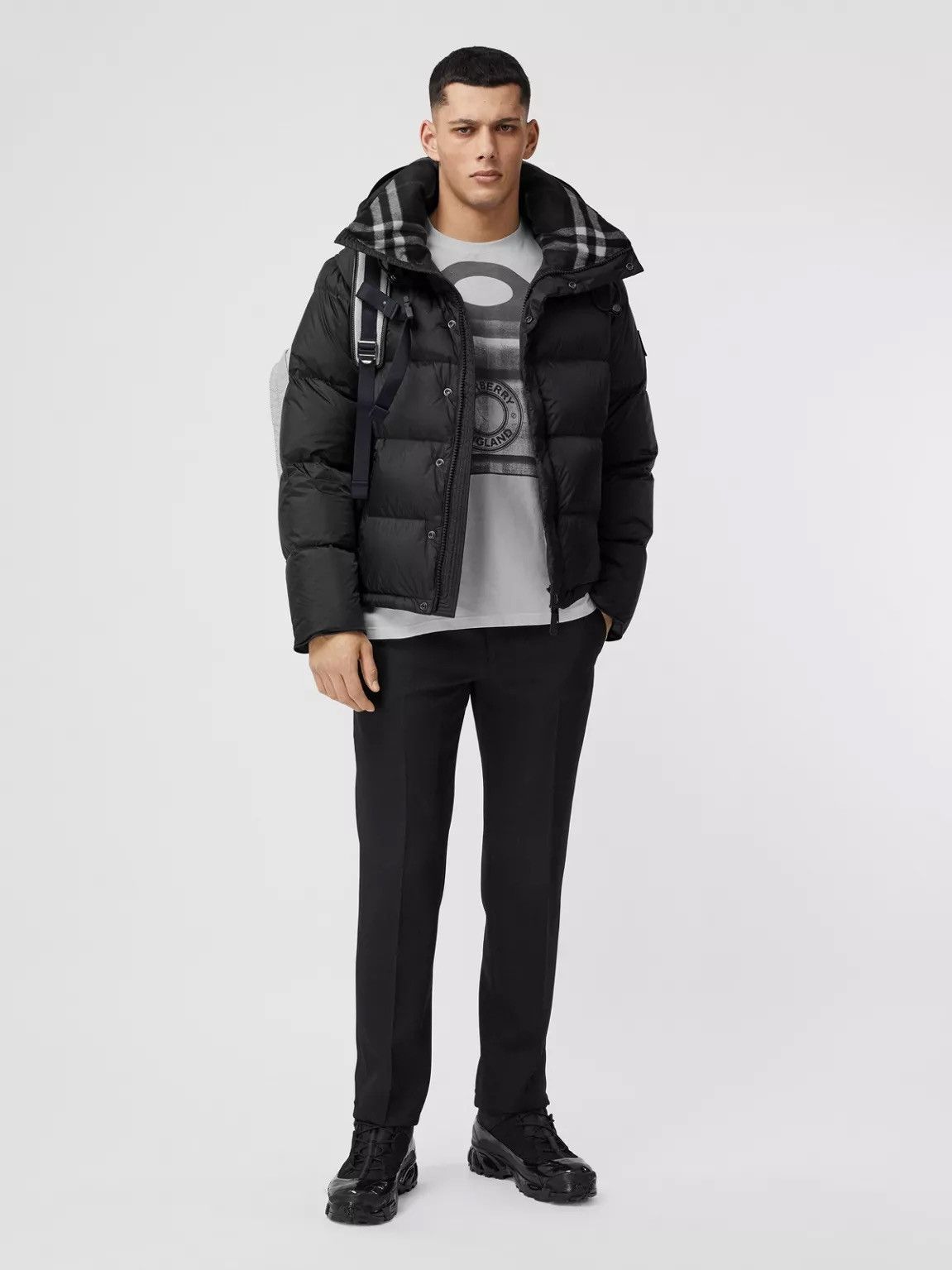 Burberry London England Detachable Sleeve Hooded Puffer Jacket Black ...