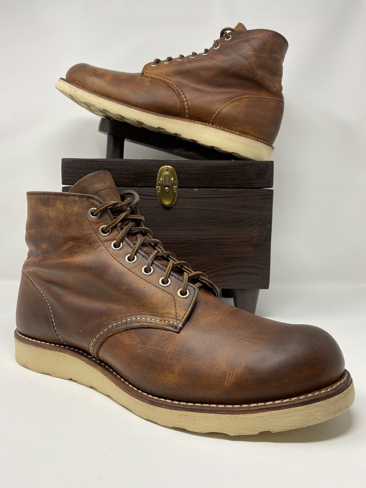 Red Wing Red Wing Heritage Round Toe 9111 | Grailed
