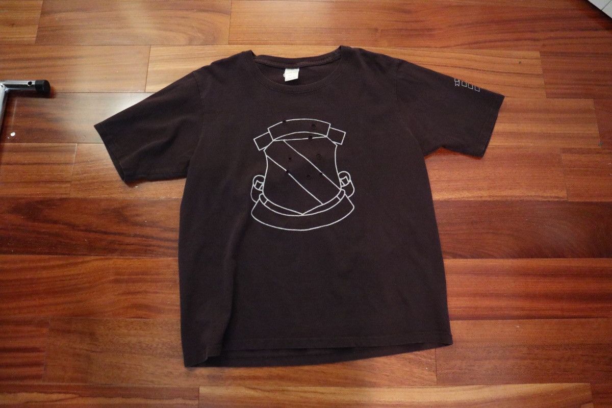 Number (N)ine Number Nine 2001 Shield crest tee | Grailed