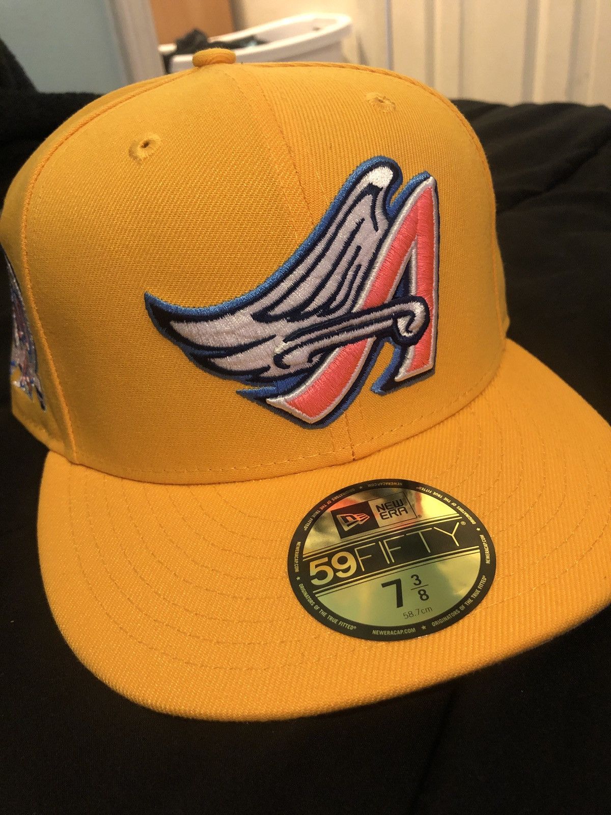 Hat Yellow Angels fitted hat w/pink brim | Grailed