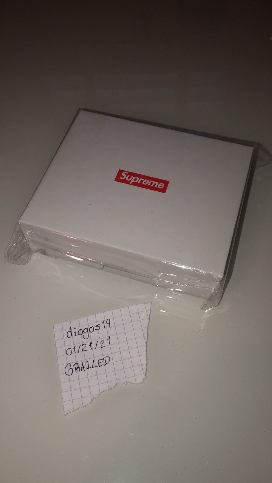 Supreme Supreme Debossed Glass Ashtray (Clear) | Grailed