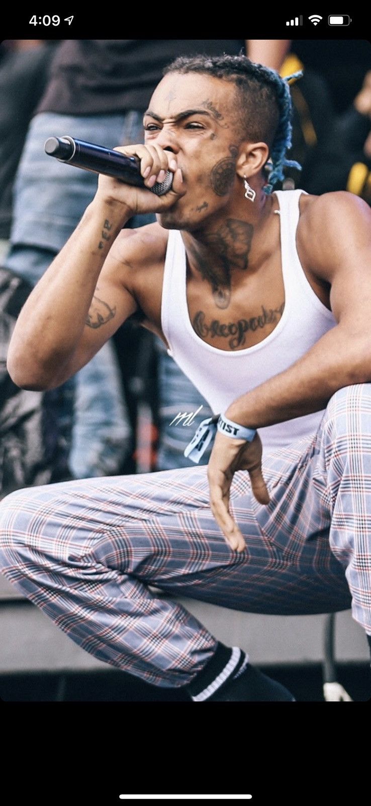 Hollister xxxtentacion store