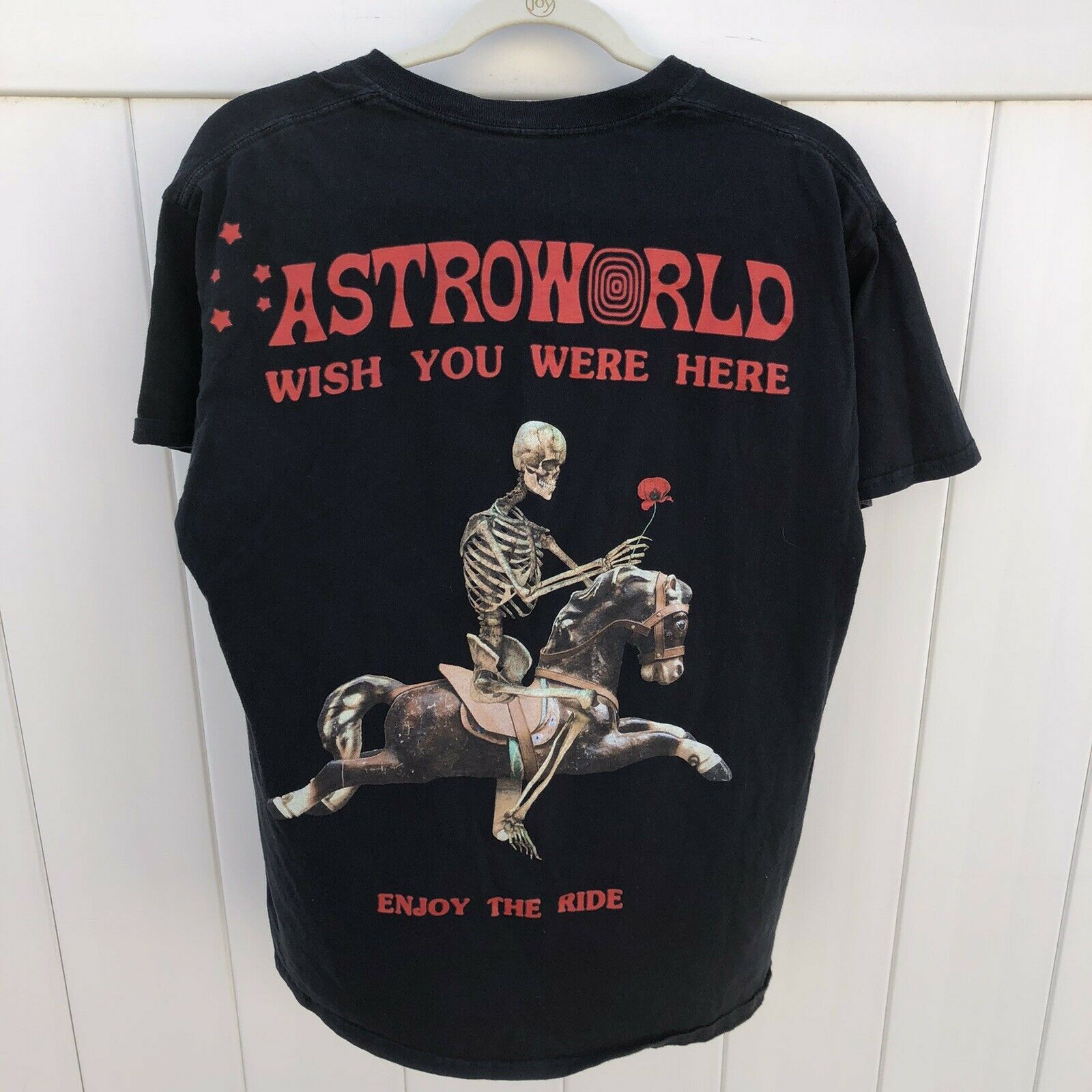 Streetwear × Travis Scott Travis Scott Astroworld Carousel Horse Tee ...
