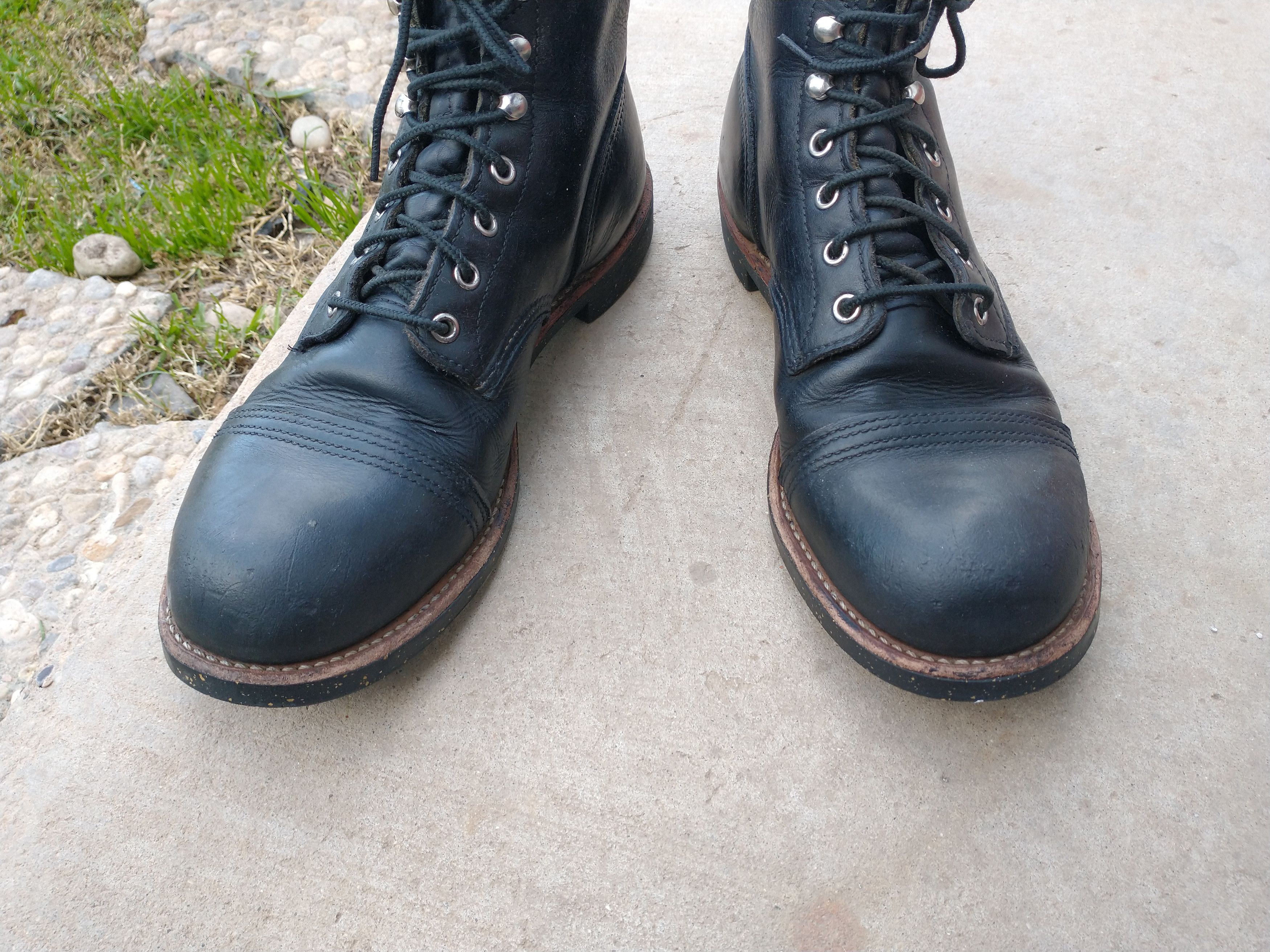 Red Wing Red Wing Iron Ranger 8114 | Grailed