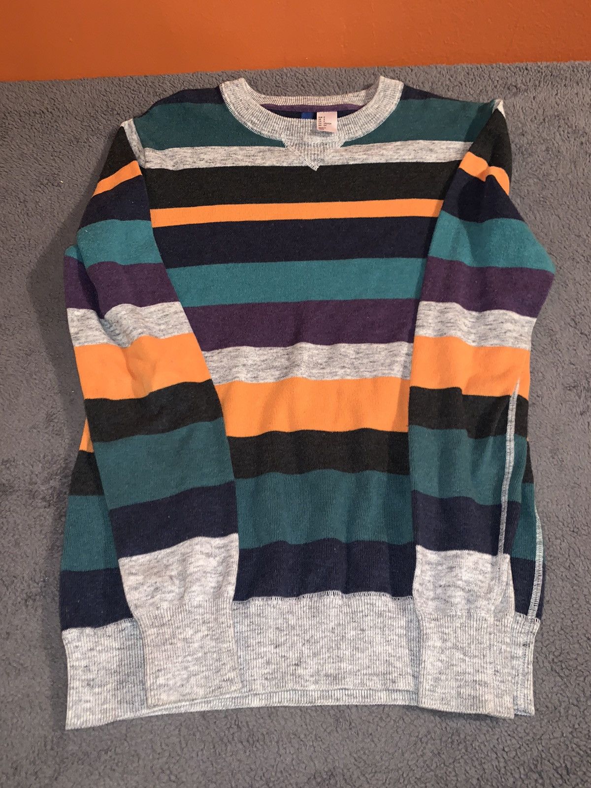 Divided DIVIDED SWEATER | Grailed